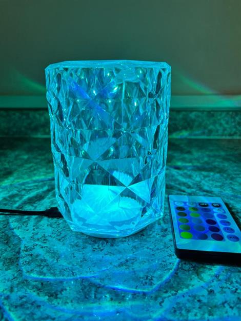 Kristal Elmas Led Dokunmatik Sensör Usb Şarjlı Masa Lambası Küçük Boy Kristal Elmas Led Dokunmatik Sensör Usb Şarjlı Masa Lambası Küçük Boy