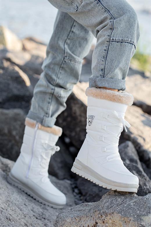 Kürklü Kadın Kar Botu BEYAZ