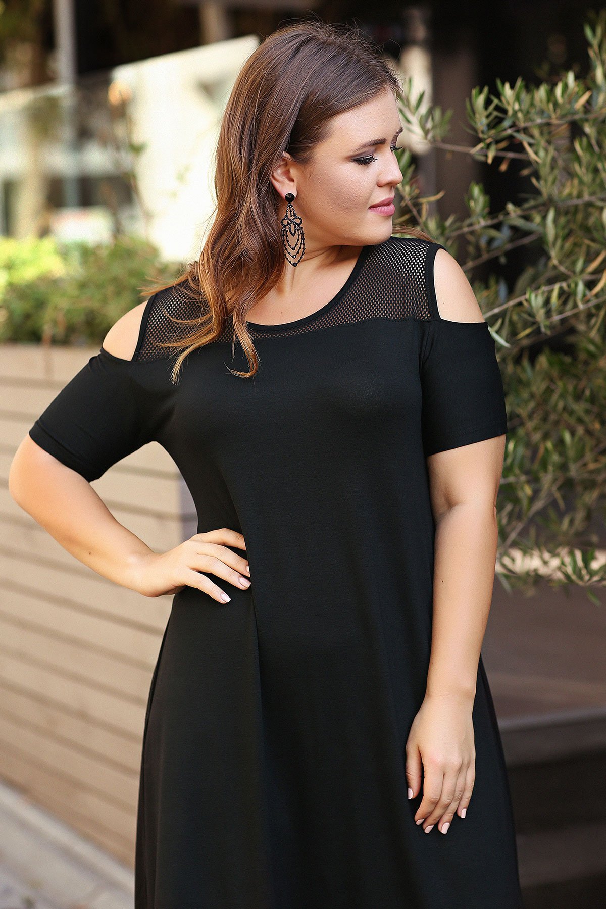 Büyük Beden Omuz Dekolte Roba File Viskon Elbise Siyah