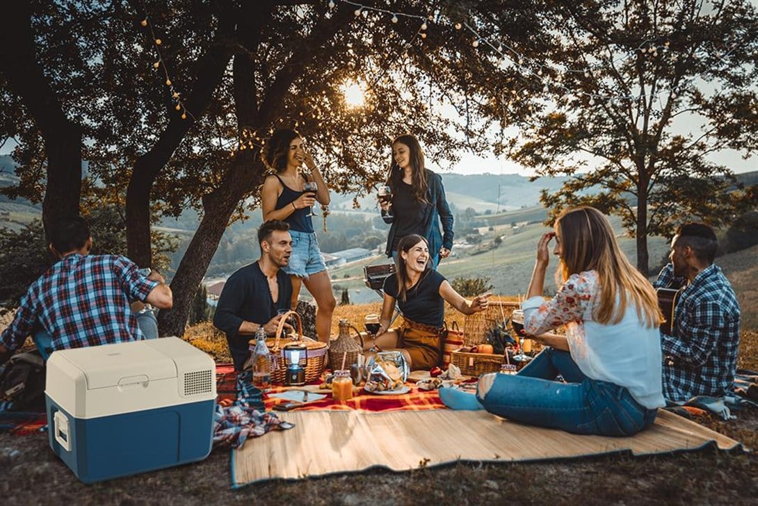 Mobicool MCF32 12/24/220Volt AC/DC 31 Litre Kompresörlü Oto Buzdolabı | LastikTR.com