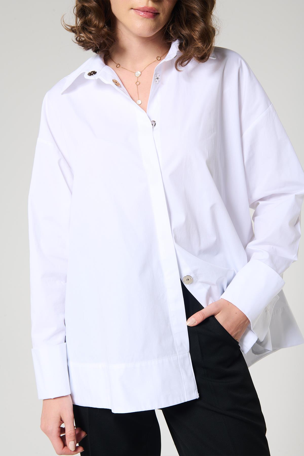 Beyaz Renk %100 Pamuk Trapez Kesim Gömlek