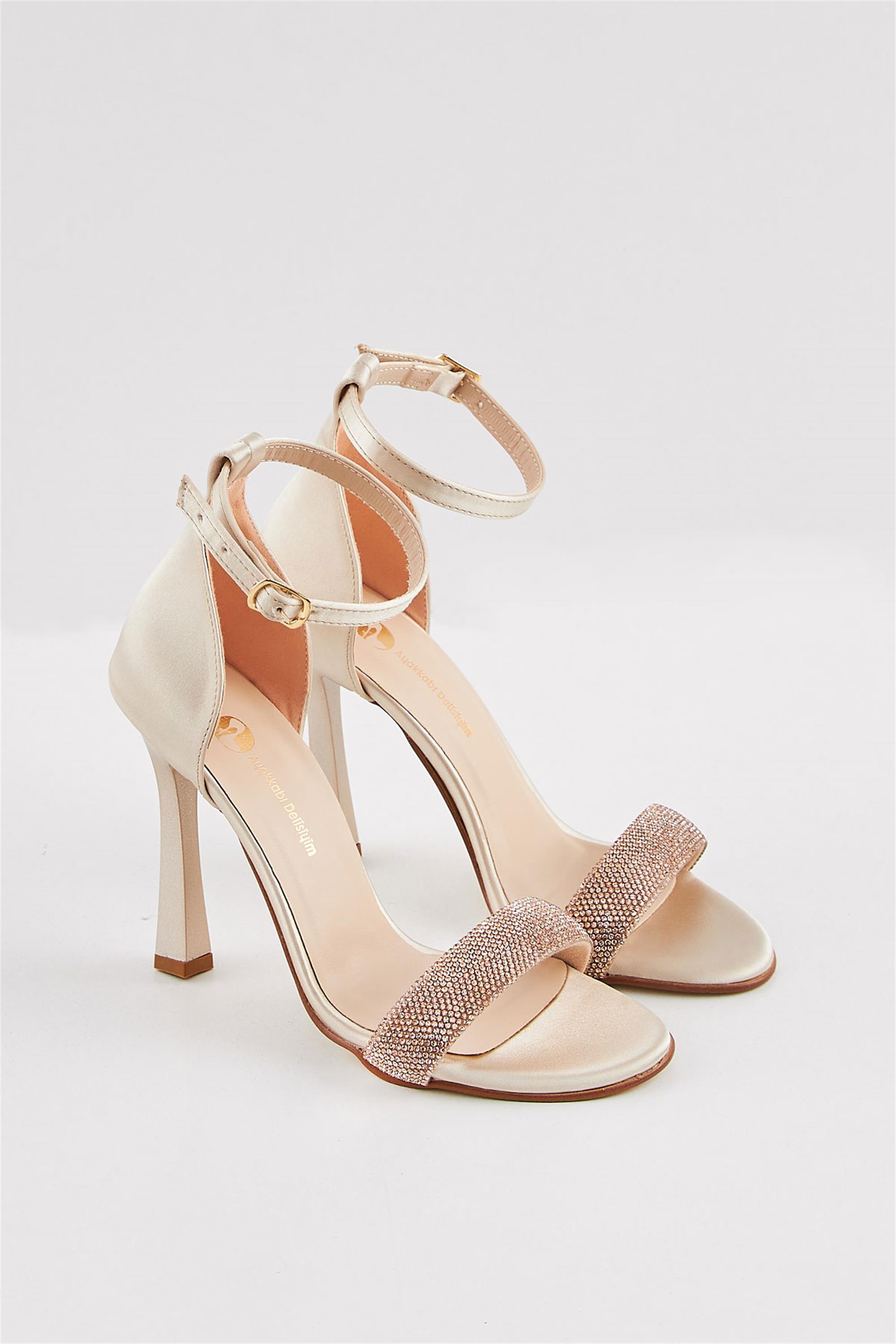 Laora Bej Rengi Taşlı Tek Bant Topuklu Abiye Kadın Sandalet Ayakkabı