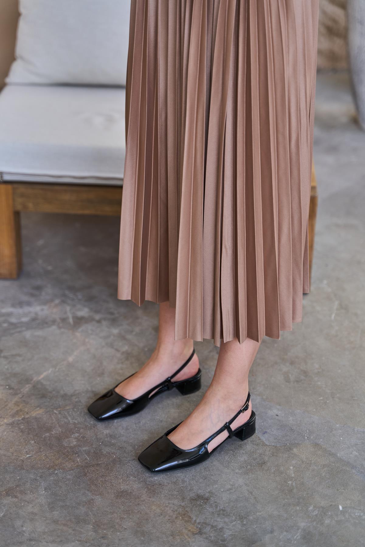 Leandra Siyah Rugan Arkadan Bantlı Kalın Topuklu Kadın Babet | Mytopuk