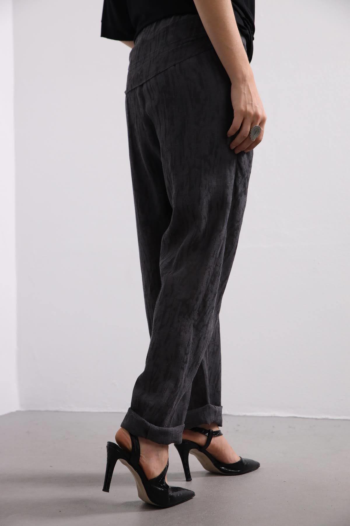 Gri Rengi Kendinden Desenli Önü Kapaklı Pantolon - Şaman Butik - Bohem ...