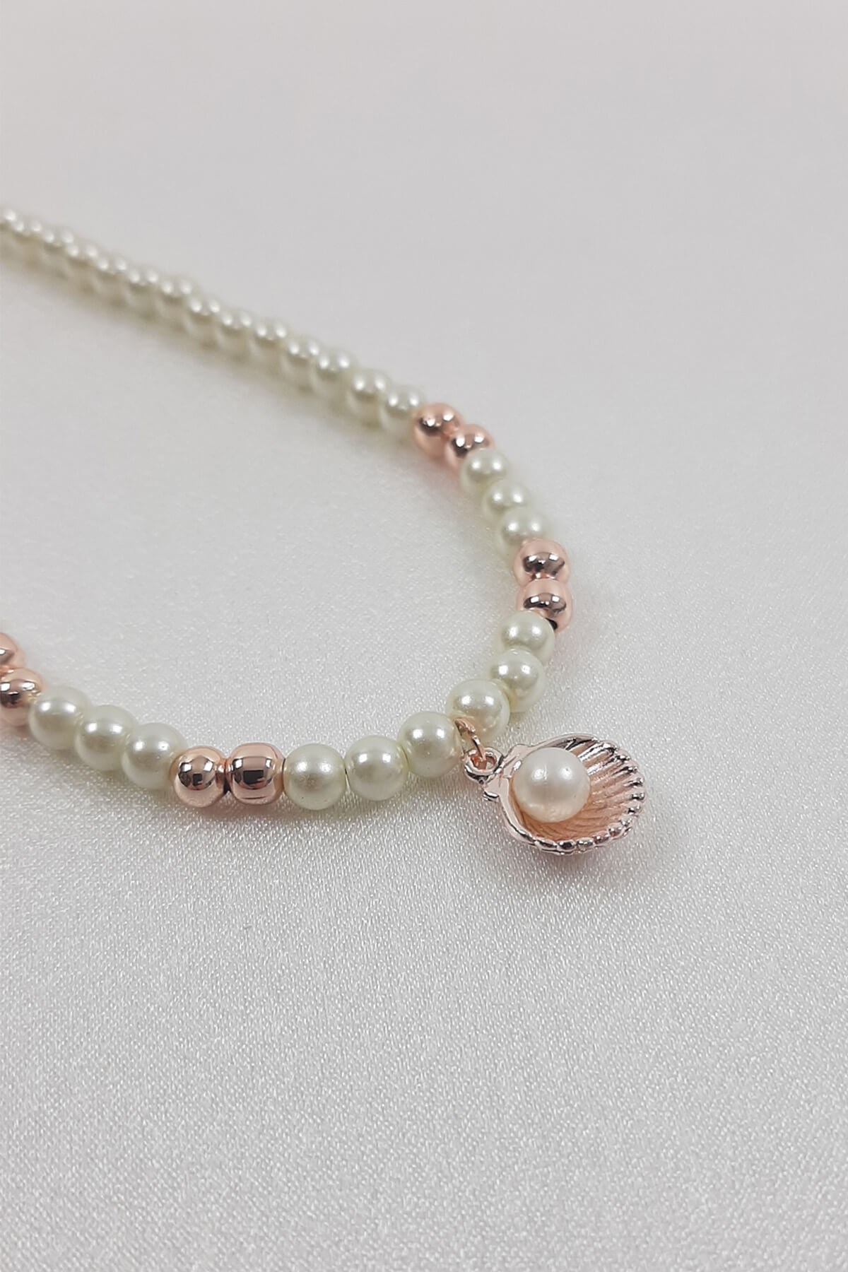 İnci Gold Boncuk Detaylı Midye Kolye | Hayalperest