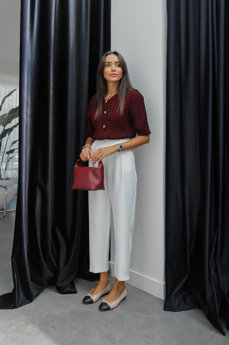 Beyaz Dimple Yüksek Bel Pantolon 699,00 TL