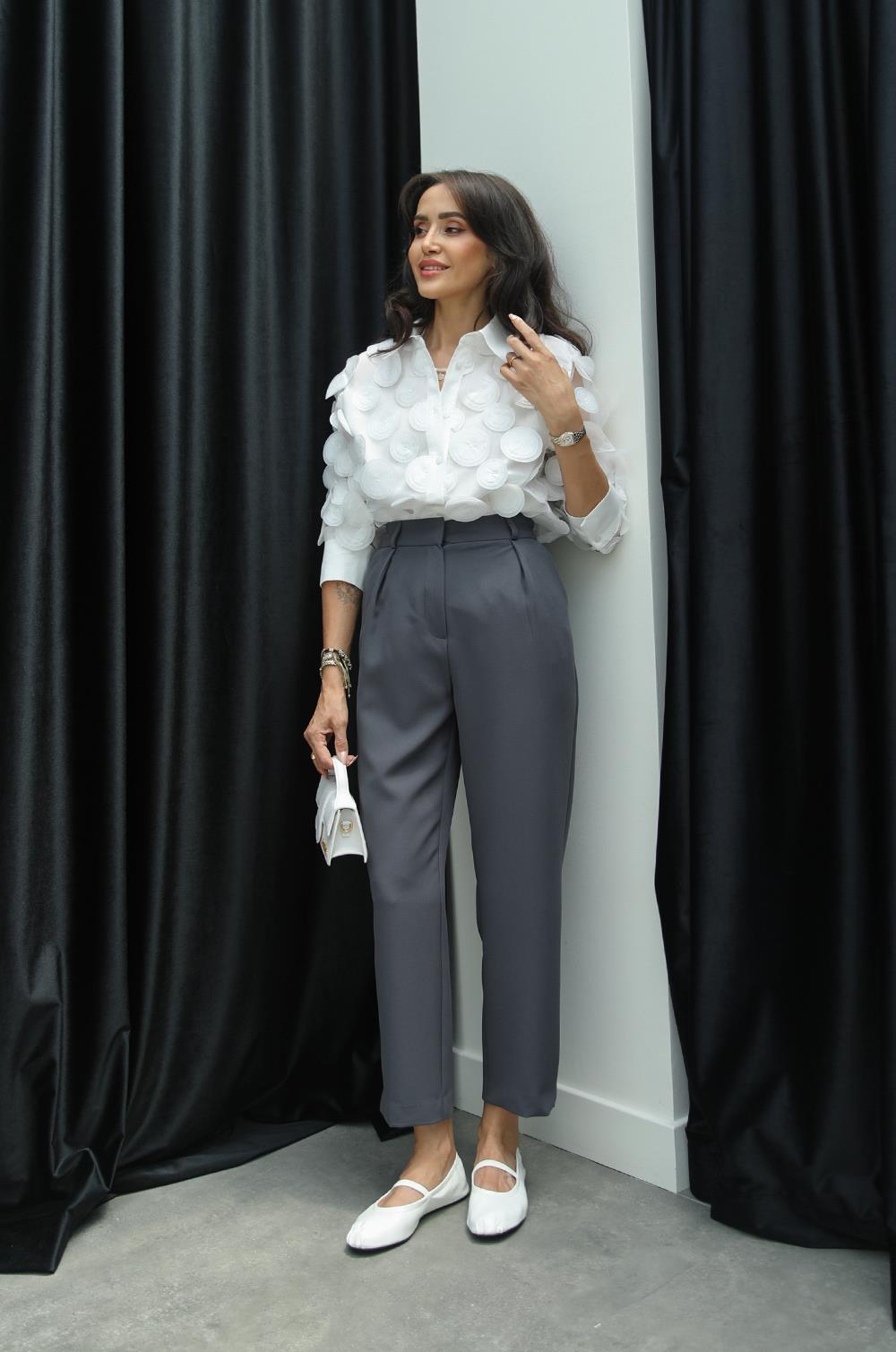 Gri Dimple Yüksek Bel Pantolon 699,00 TL