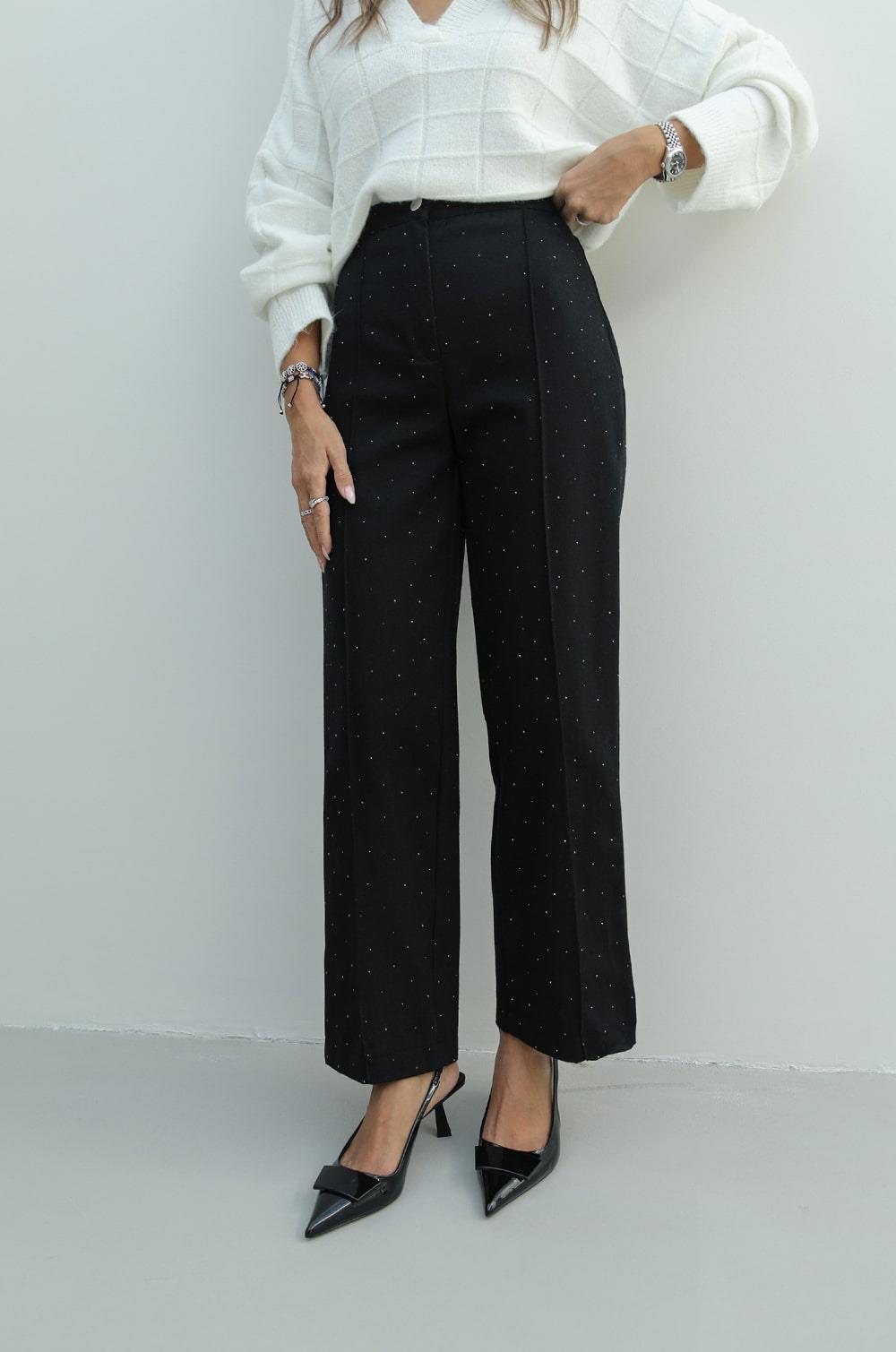 Siyah Taş İşlemeli Gabardin Pantolon 579,00 TL