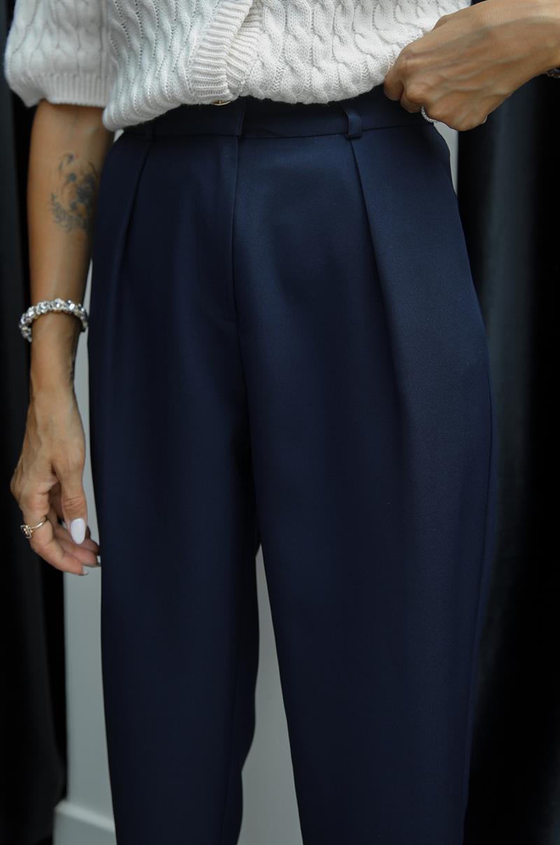 Lacivert Dimple Yüksek Bel Pantolon 699,00 TL