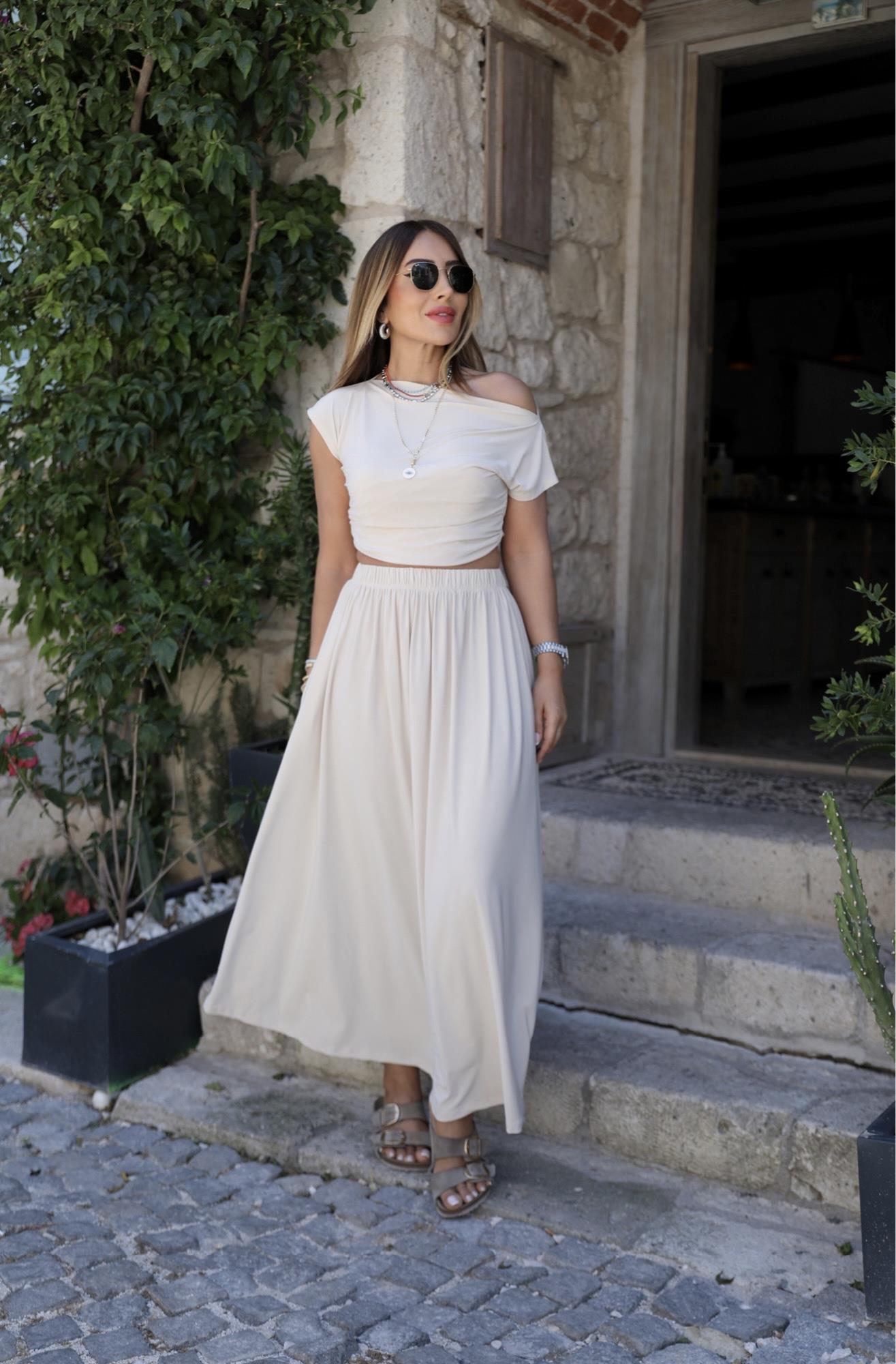 Taş Rengi Sandy Drapeli Etek Bluz Takım