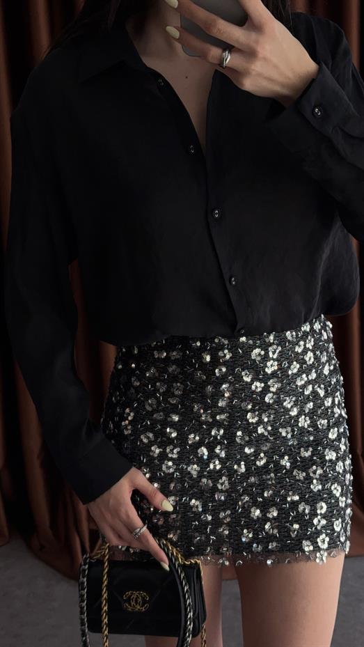 Siyah Işıltılı Etek