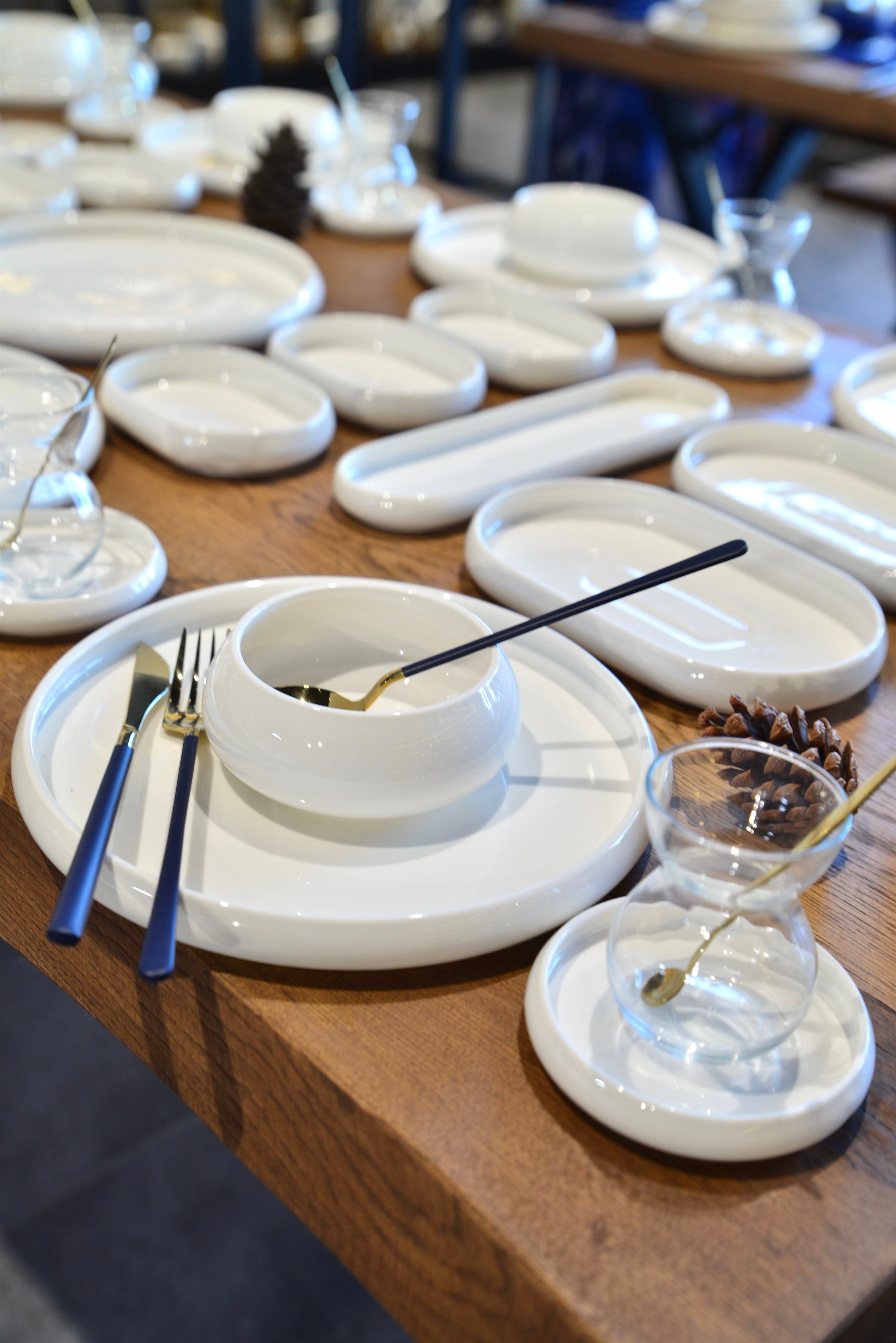 49 Parça 8 kişilik Porselen Kahvaltı / Yemek Seti