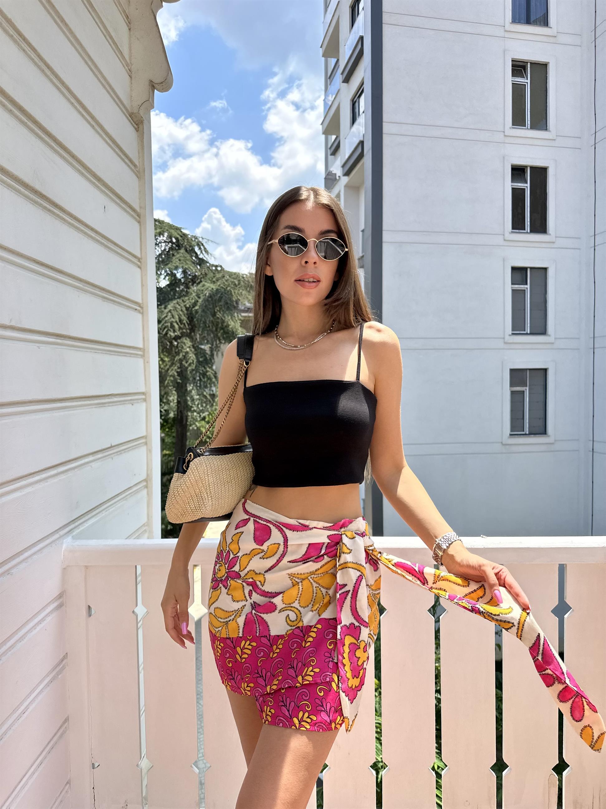 Pembe Bağlama Detaylı Anvelop Mini Etek - Bolesa Suadiye