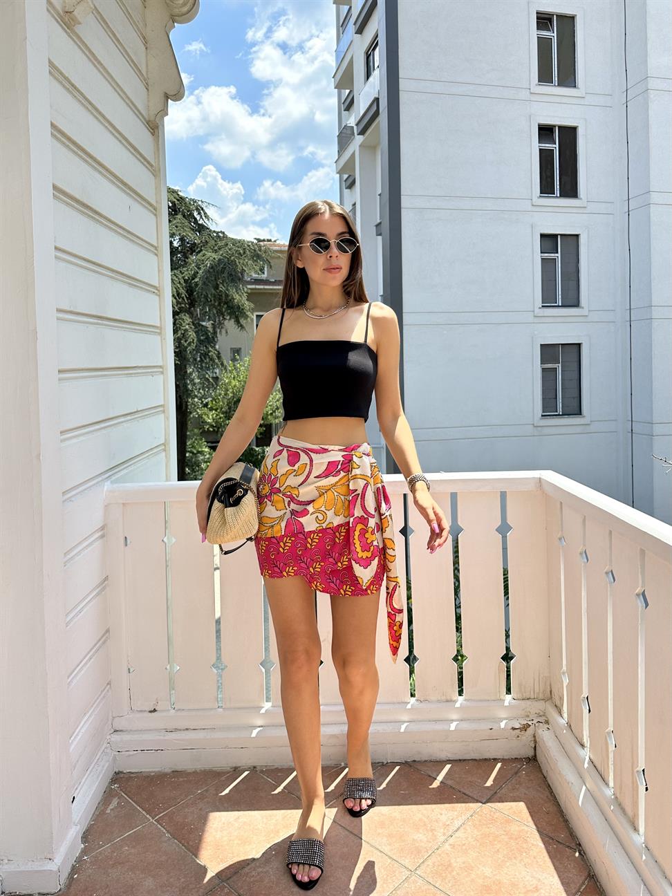 Pembe Bağlama Detaylı Anvelop Mini Etek - Bolesa Suadiye