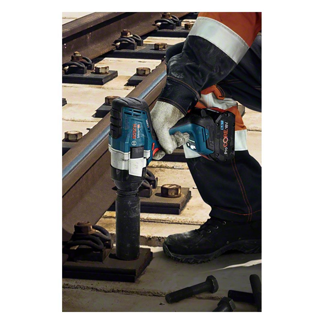 Bosch Professional GDS 18V-1000 (2 x 5.0 Ah; L-Boxx) Akülü Darbeli Somun Sıkma Makinesi ...