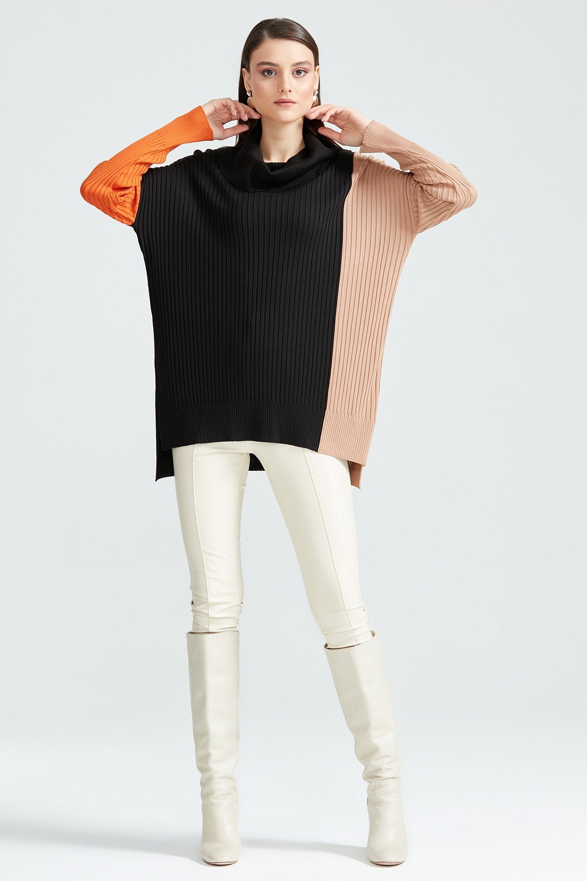 Colorblock Yüksek Degaje Yaka Triko Tunik | Tığ Store Colorblock Yüksek Degaje Yaka Triko Tunik | Tığ Store