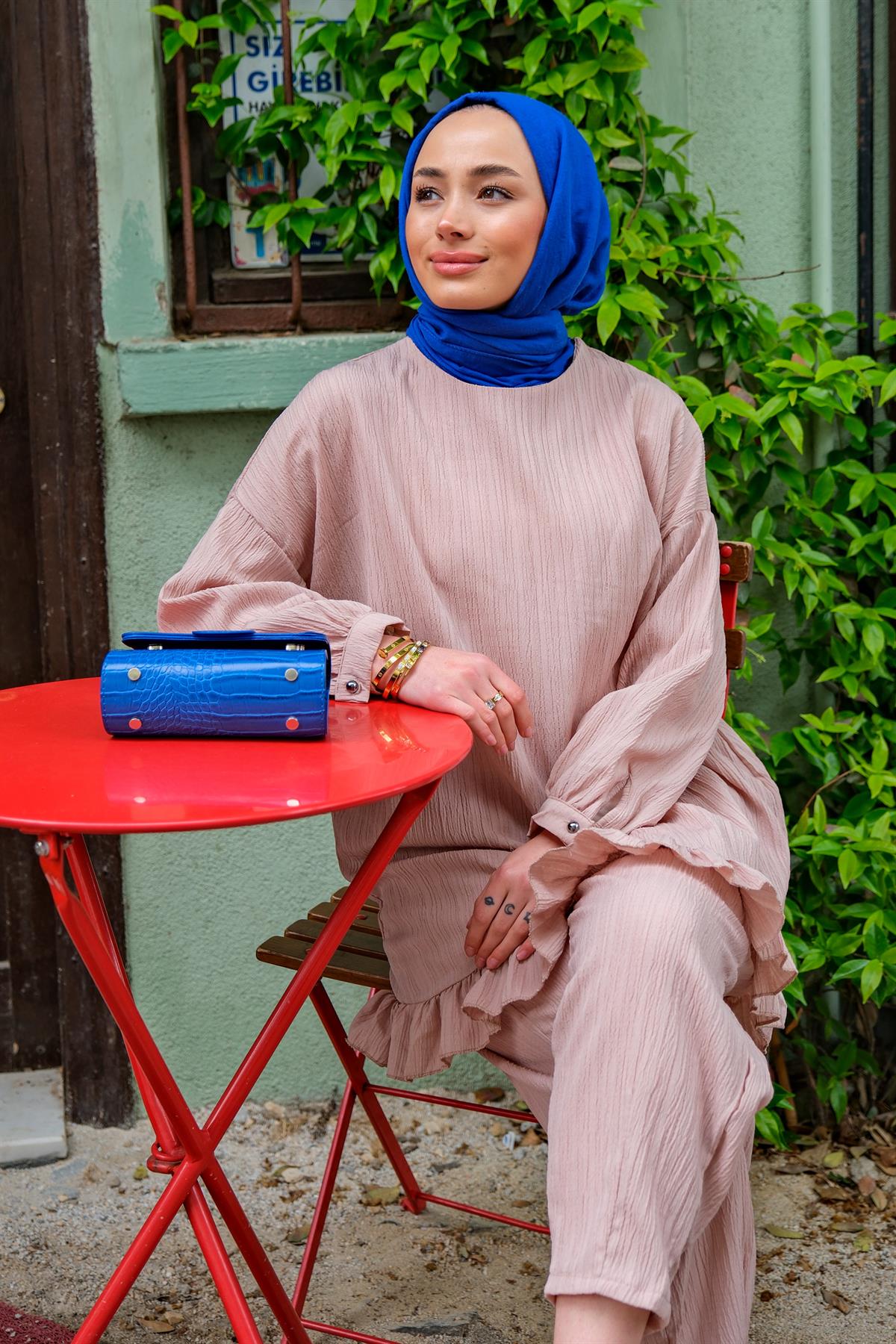 ETEGI FIRFIRLI TAKIM KUM BEJI