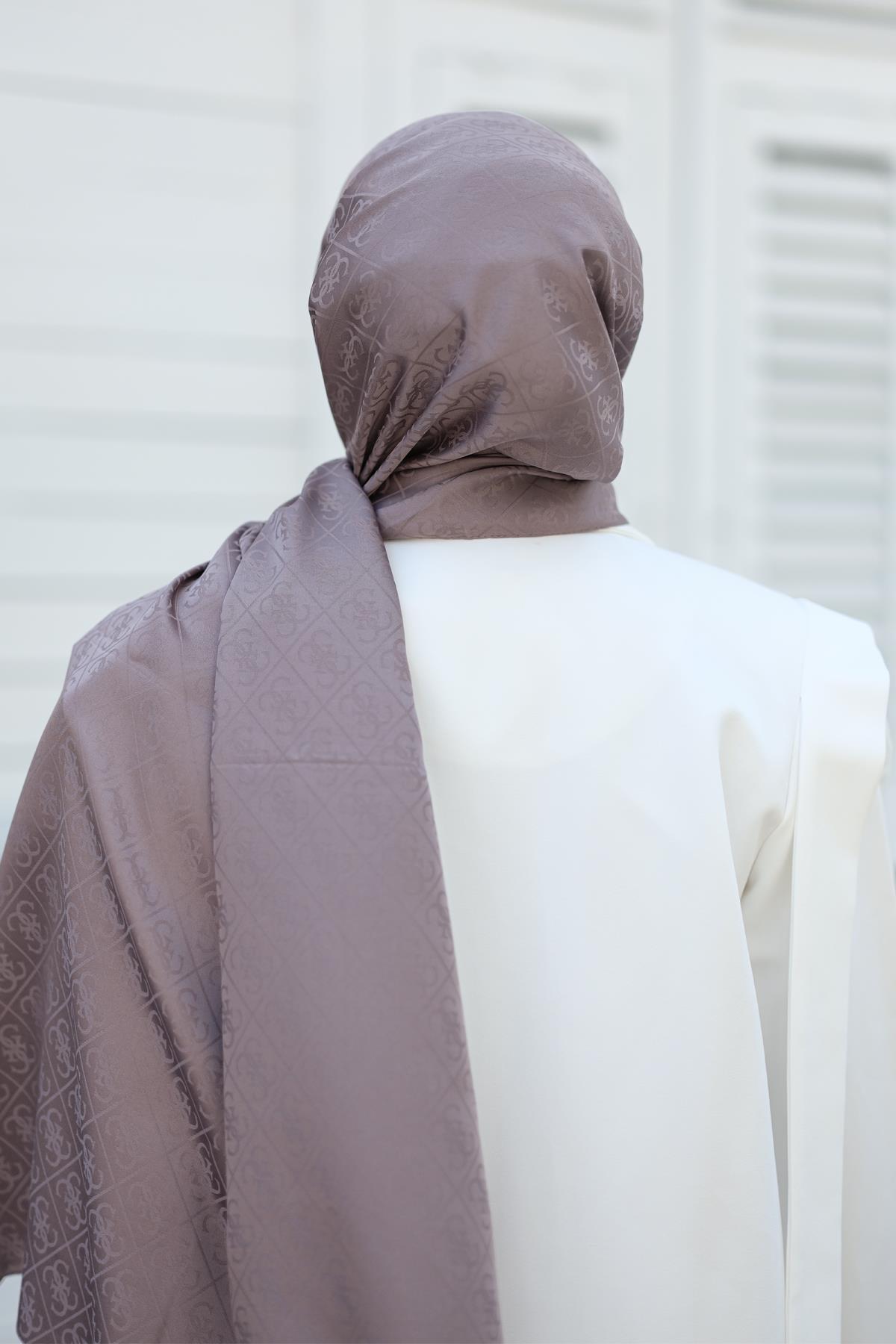 Monogram Jakar Şal Taş