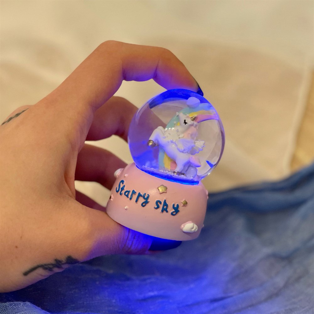 Mini Işıklı Unicorn Starry Sky Kar Küresi Mini Işıklı Unicorn Starry Sky Kar Küresi