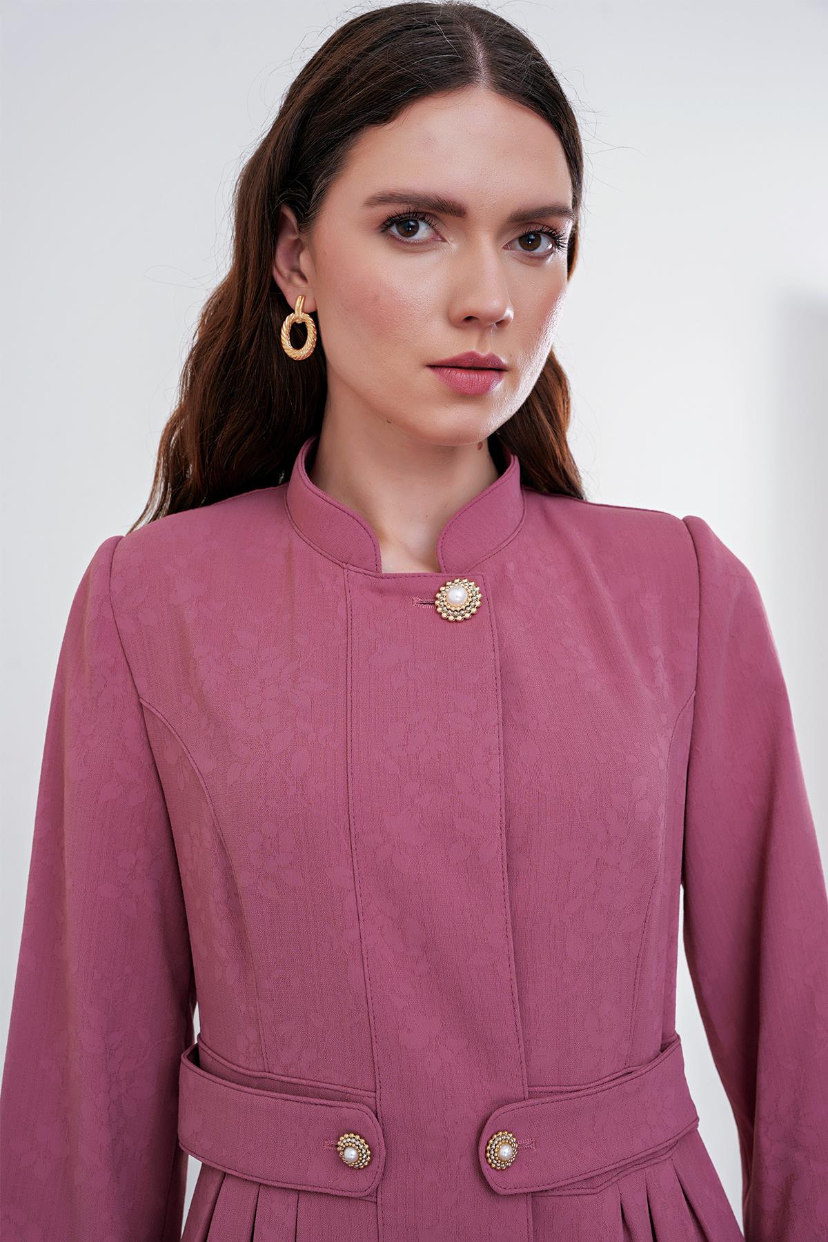 Dik Yaka Desenli Gül Kurusu Pardesü 13452 - Zühre