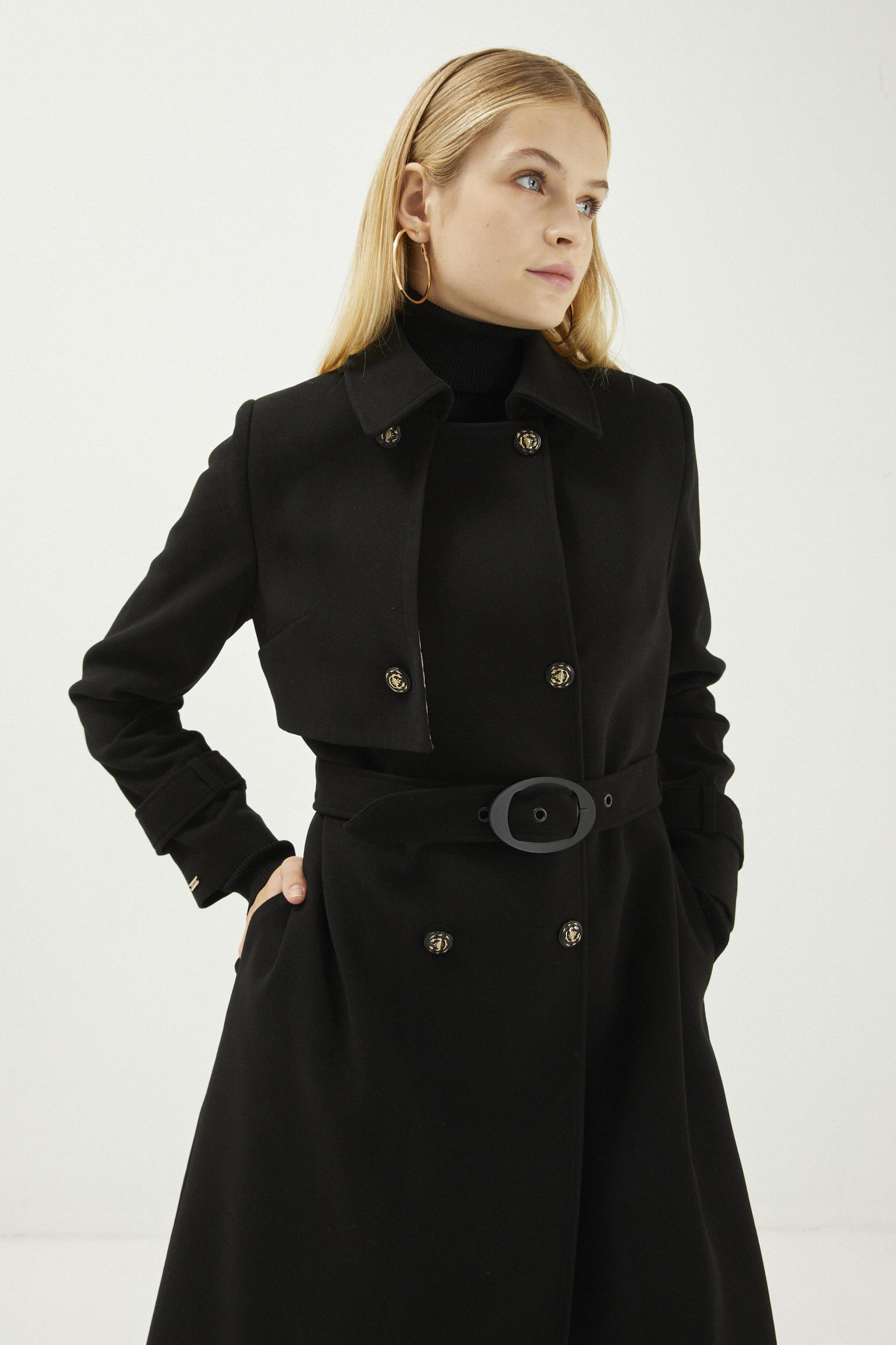 Kemer Detaylı Siyah Kaşe Kaban 13296 - Zühre