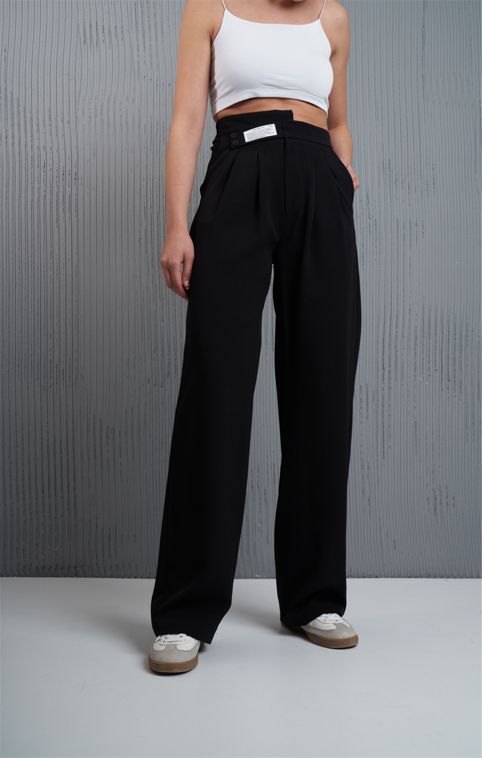 Pile Detaylı Bol Paça Pantolon Siyah - Ambar