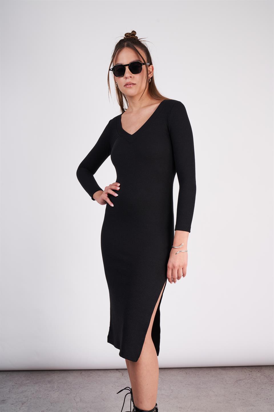 V Yaka Uzun Elbise Siyah - Ambar