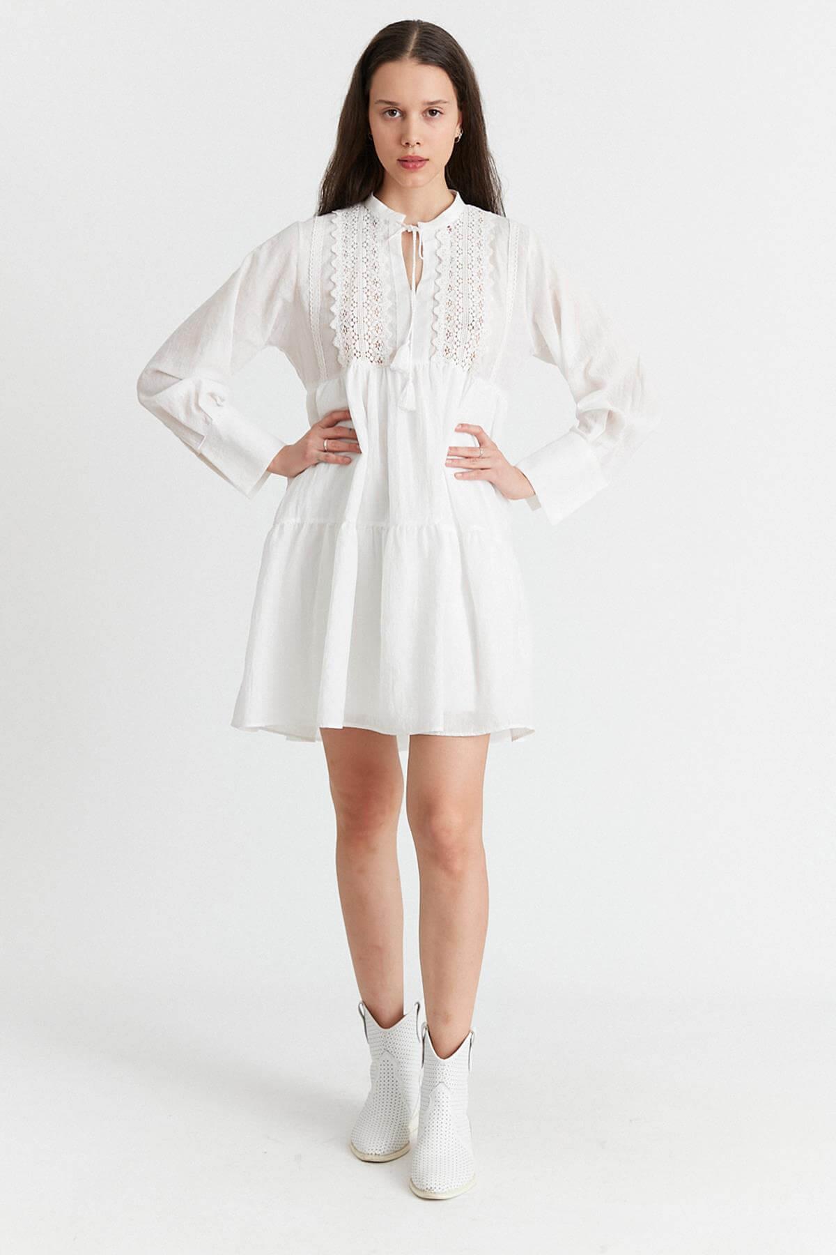 Omuzları Dantelli Elbise Beyaz - CORAL