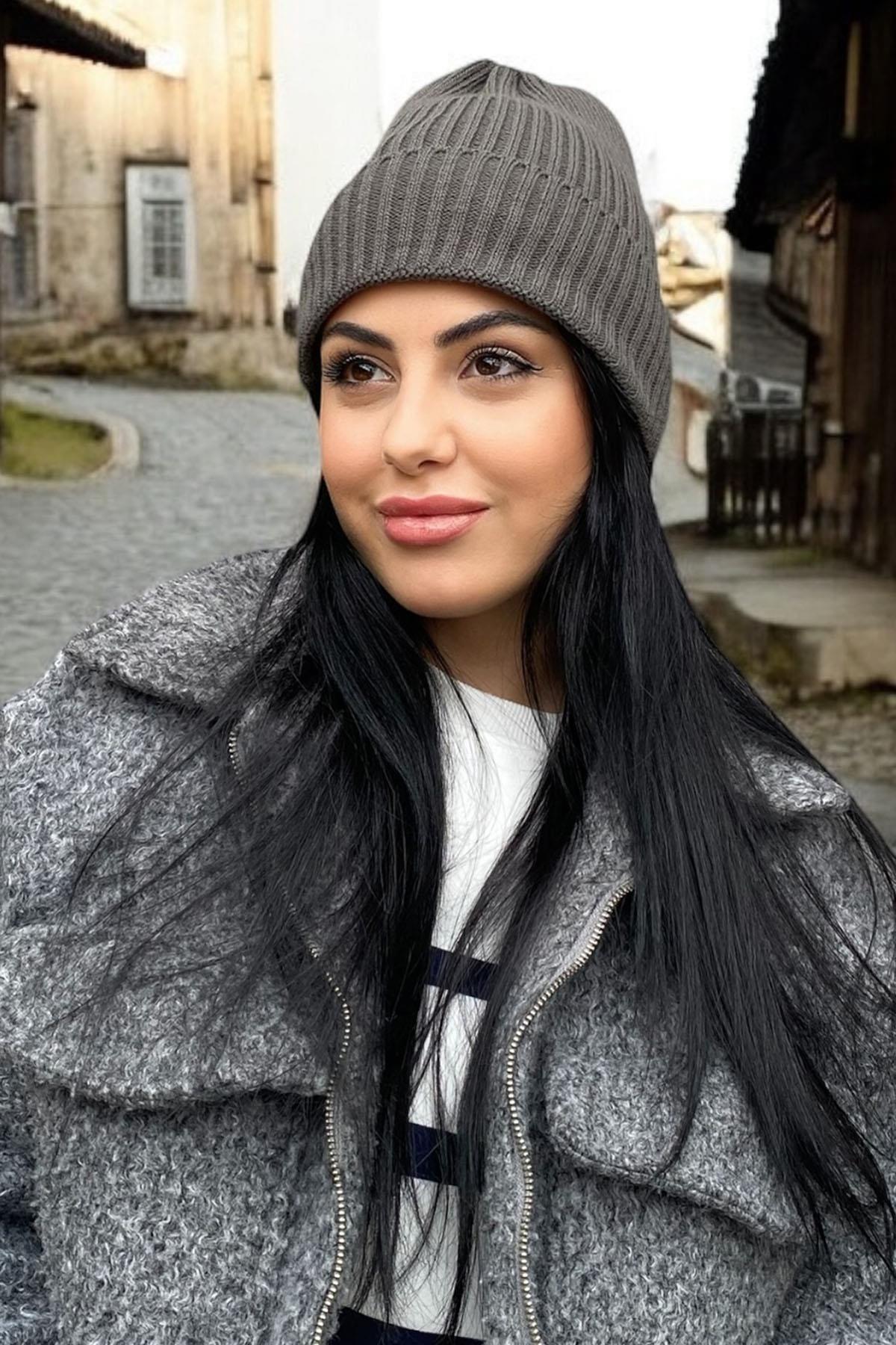 Takıştır Bijuteri Online | Gri Renk Bere/ Şapka