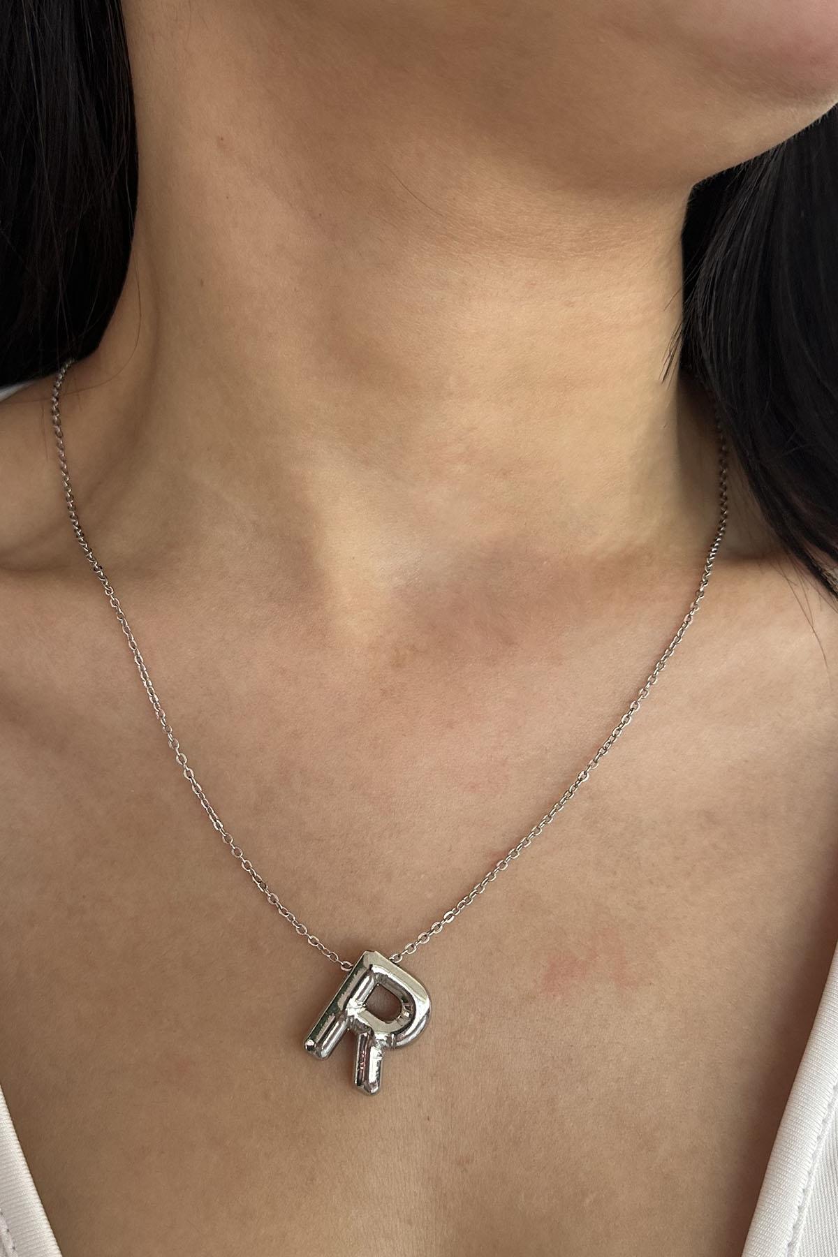 Takıştır Bijuteri Online | Gümüş Renk R Harf Balon Kolye