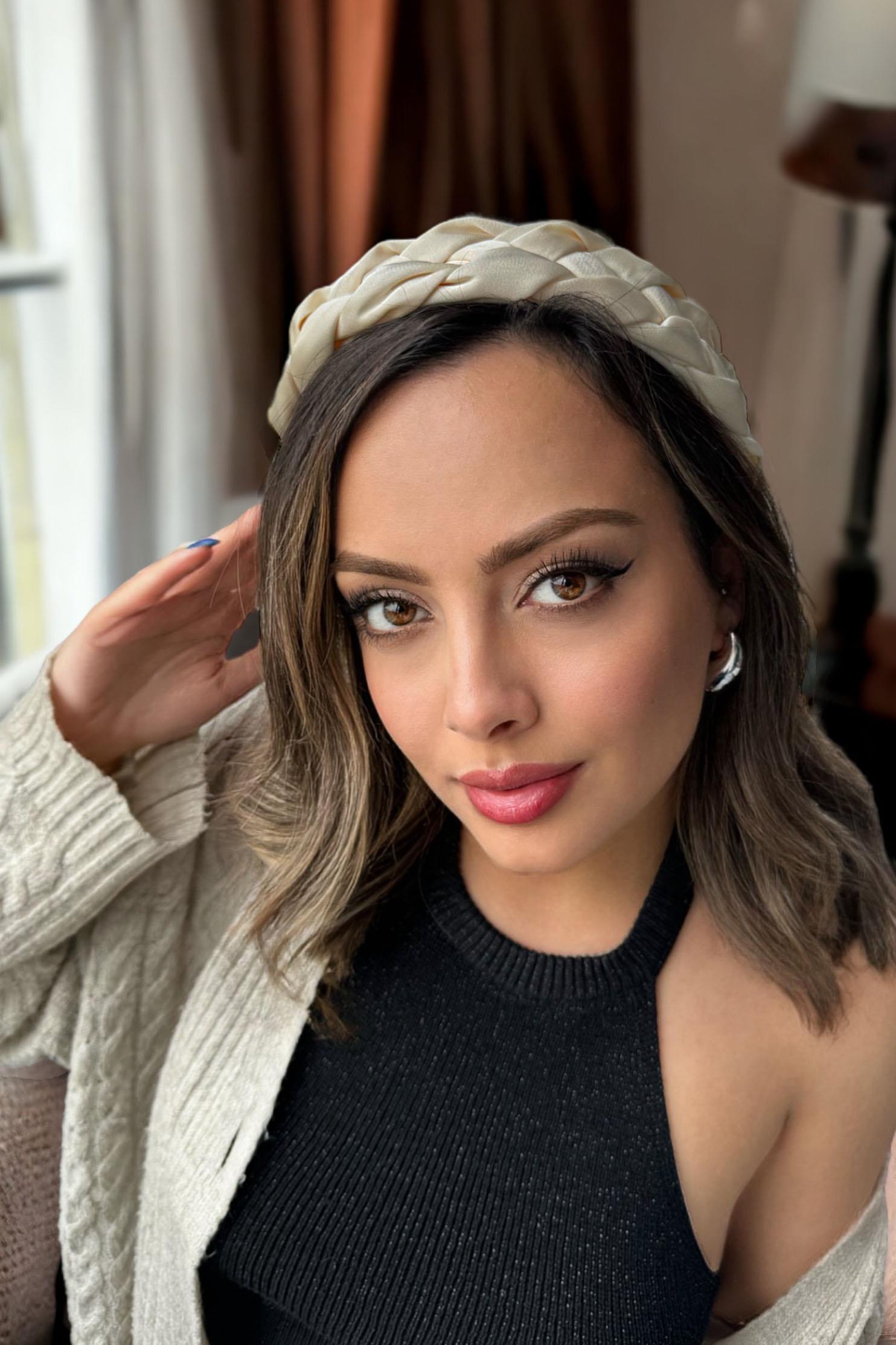 Takıştır Bijuteri | Krem Renk Örgülü Taç