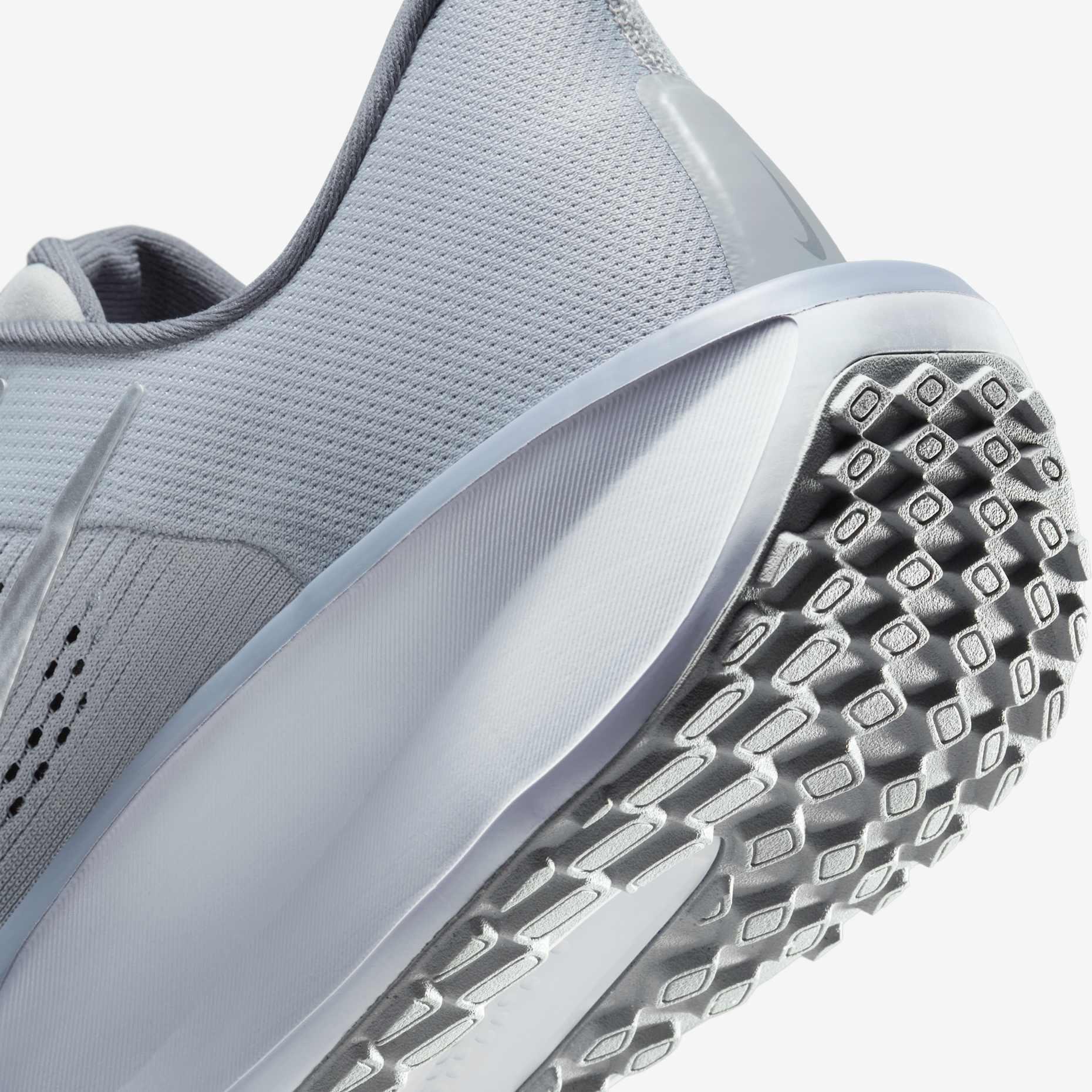 Nike Quest 6 Erkek Koşu Ayakkabısı FD6033-004 | Dalkılıç Spor