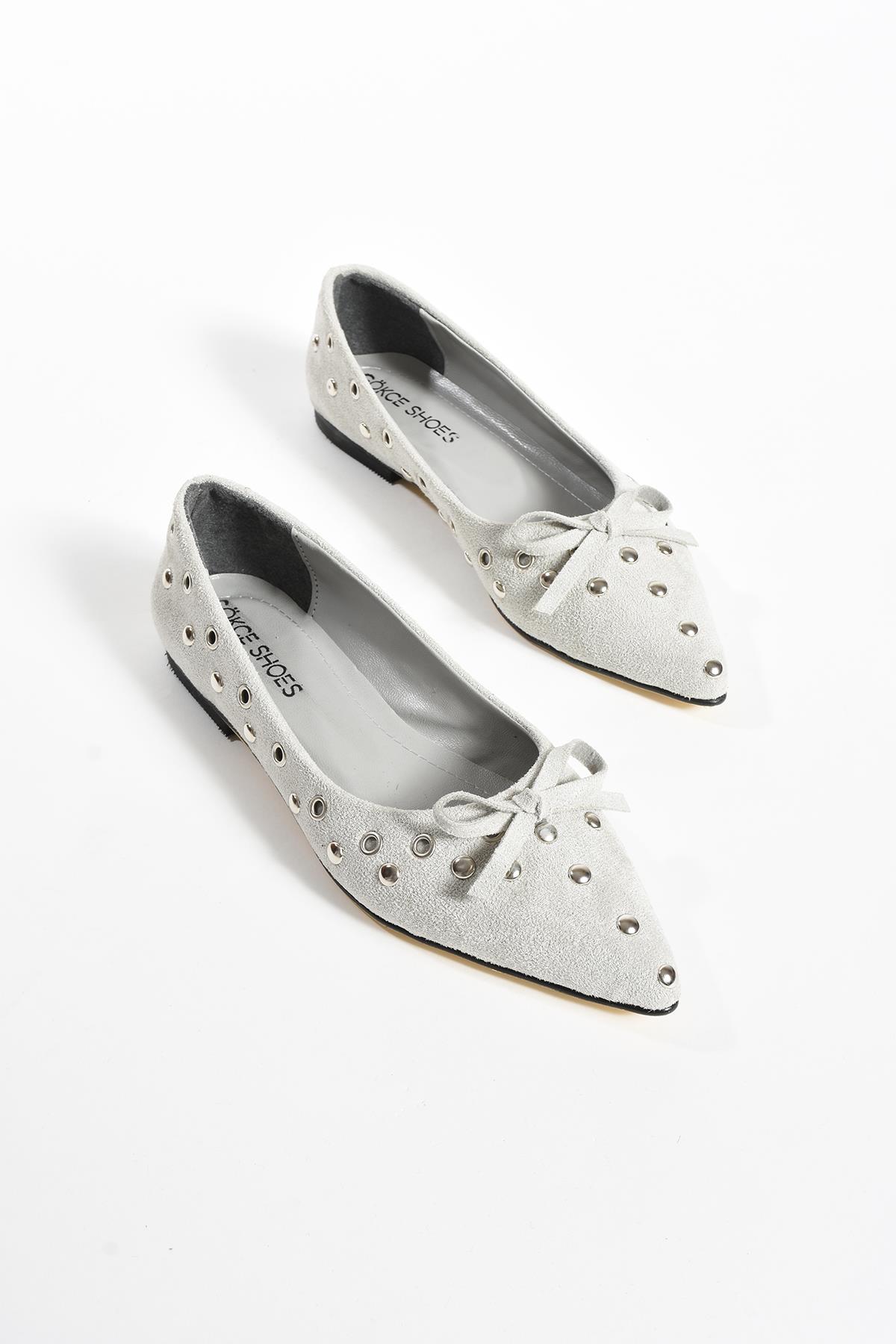 Peter Gri Zımbalı Fiyonk Detay Süet Kadın Babet