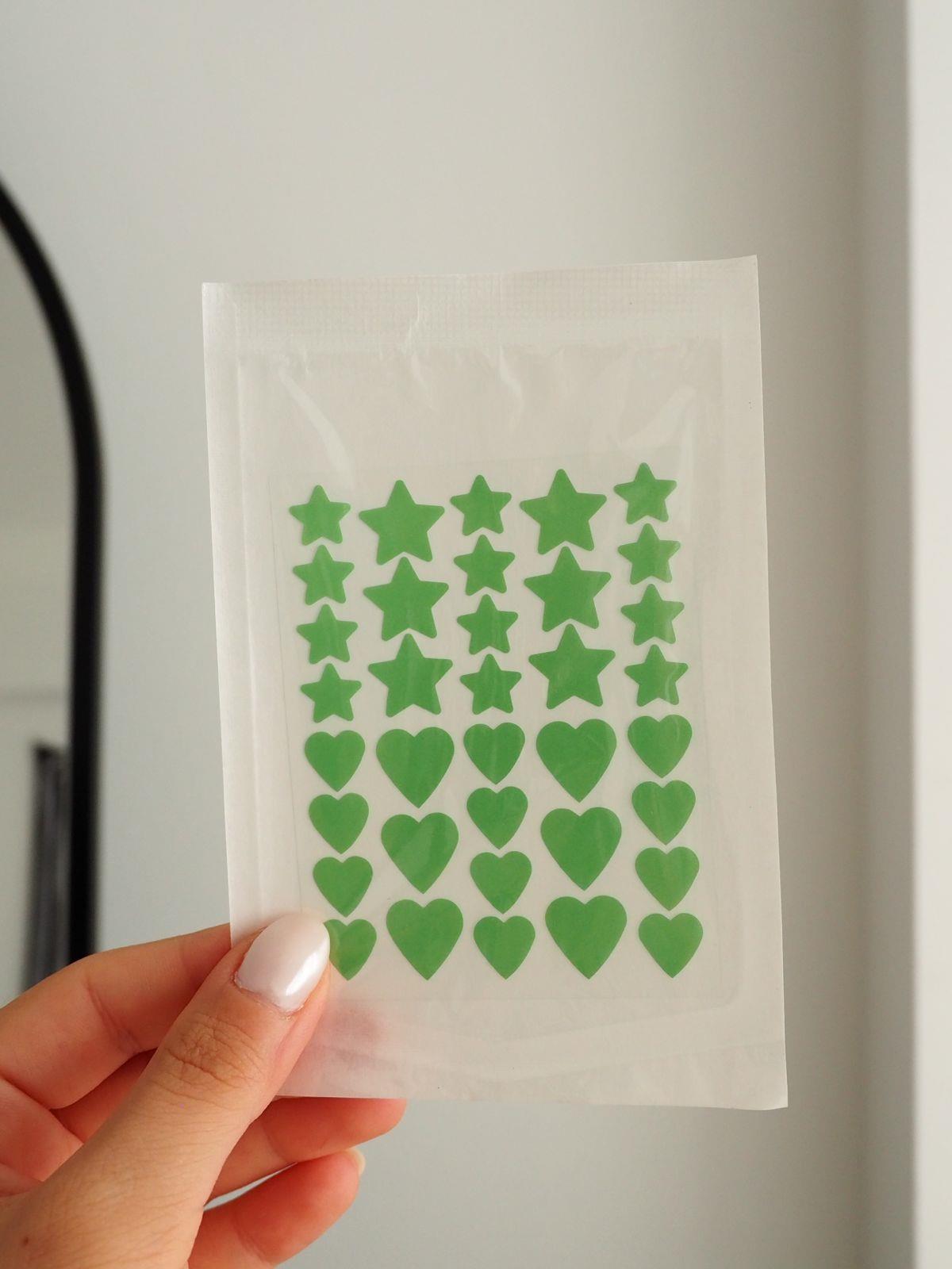 Yeşil Yıldız ve Kalp Sivilce Bandı