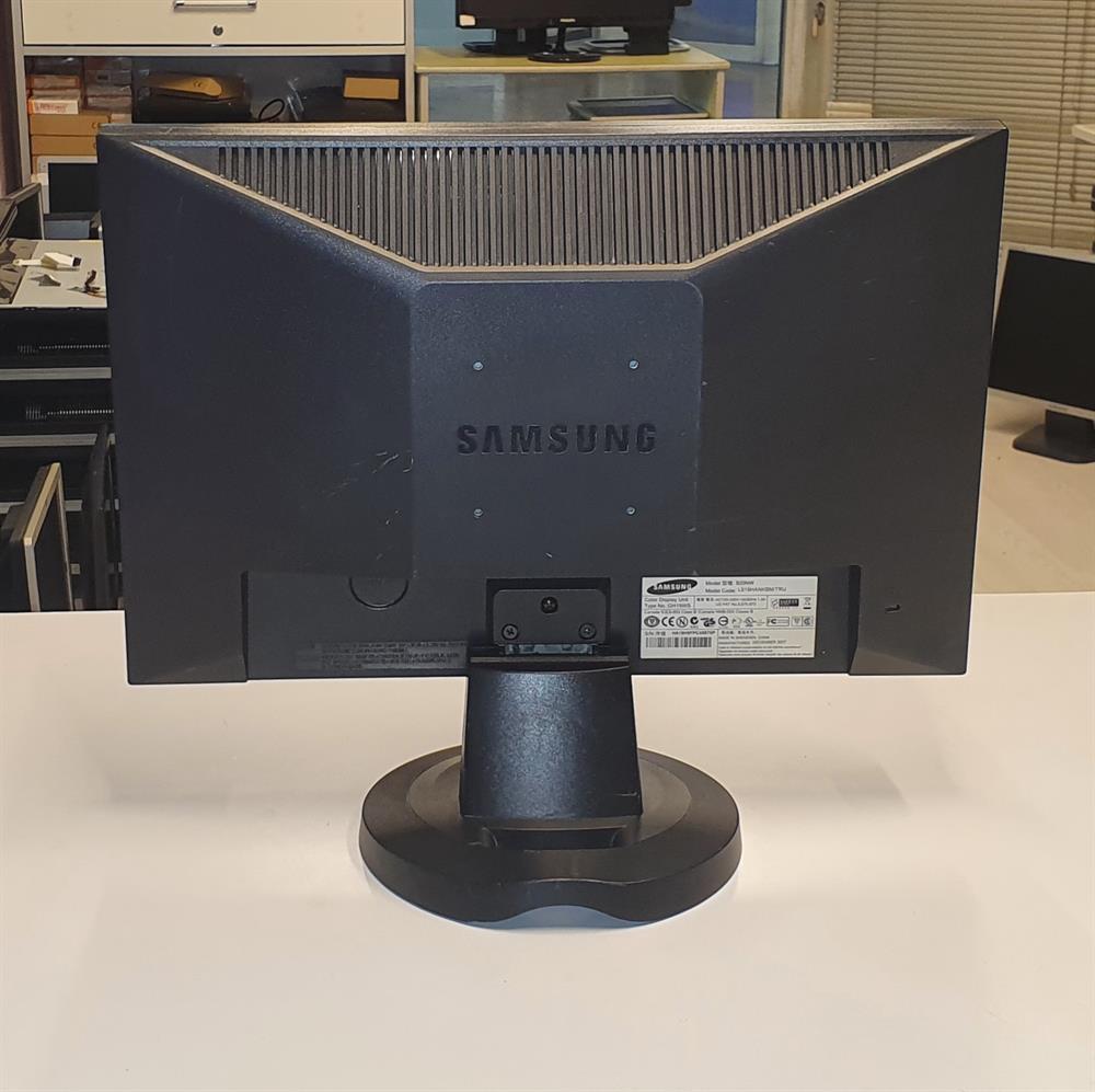 Samsung 920nw 19 inç LCD Geniş Ekran Monitör 2.El