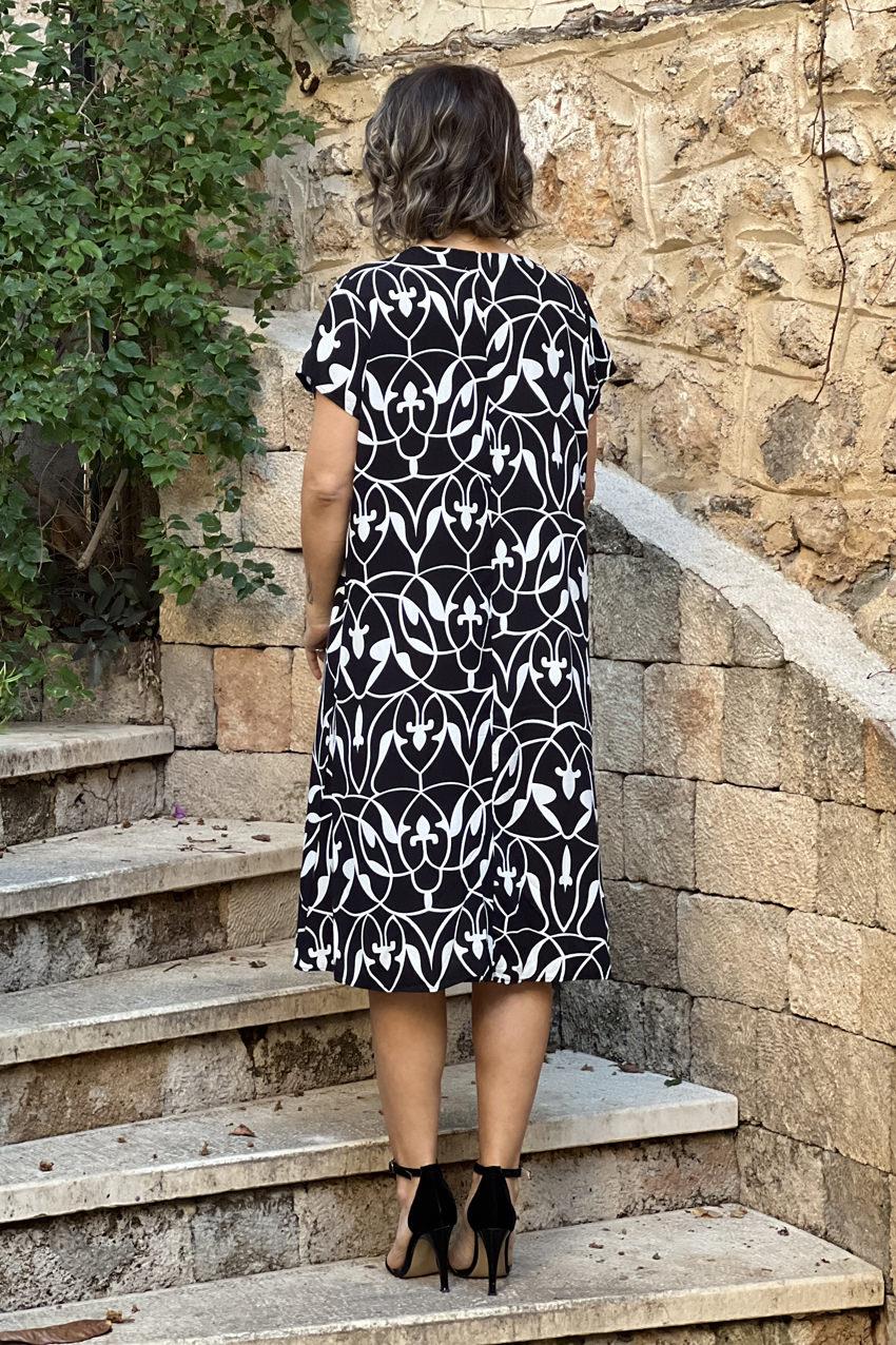 Siyah Sarmaşık Desenli %100 Pamuk Viskon Elbise