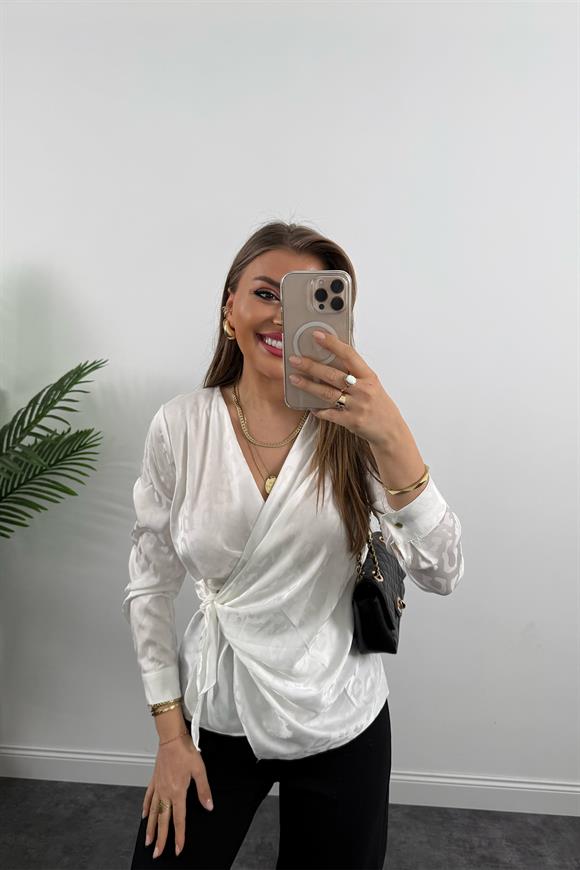 Kadın Bluz Modelleri ve Fiyatları | Nişantaşı Butika