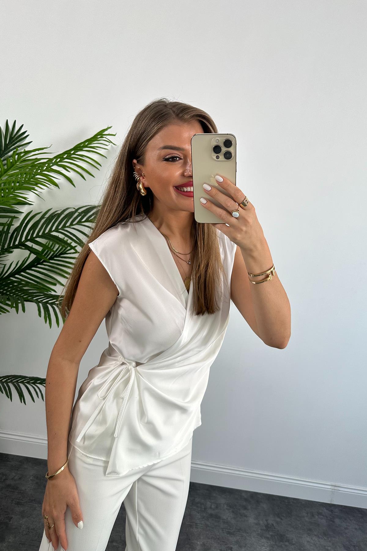 Lüx Kalite İPek Saten Kruvaze Bluz Beyaz - Nişantaşı Butika