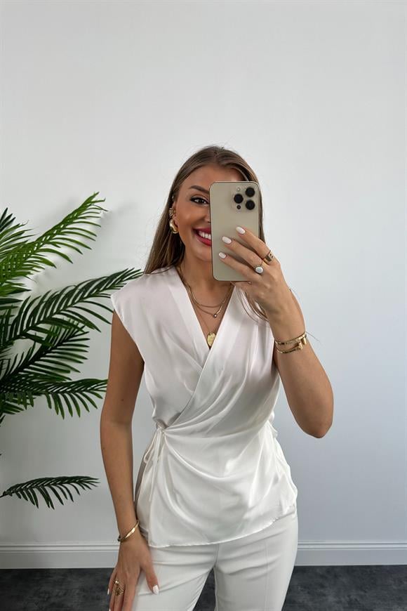 Lüx Kalite İpek Saten Kruvaze Bluz Beyaz– Nişantaşı Butika’da