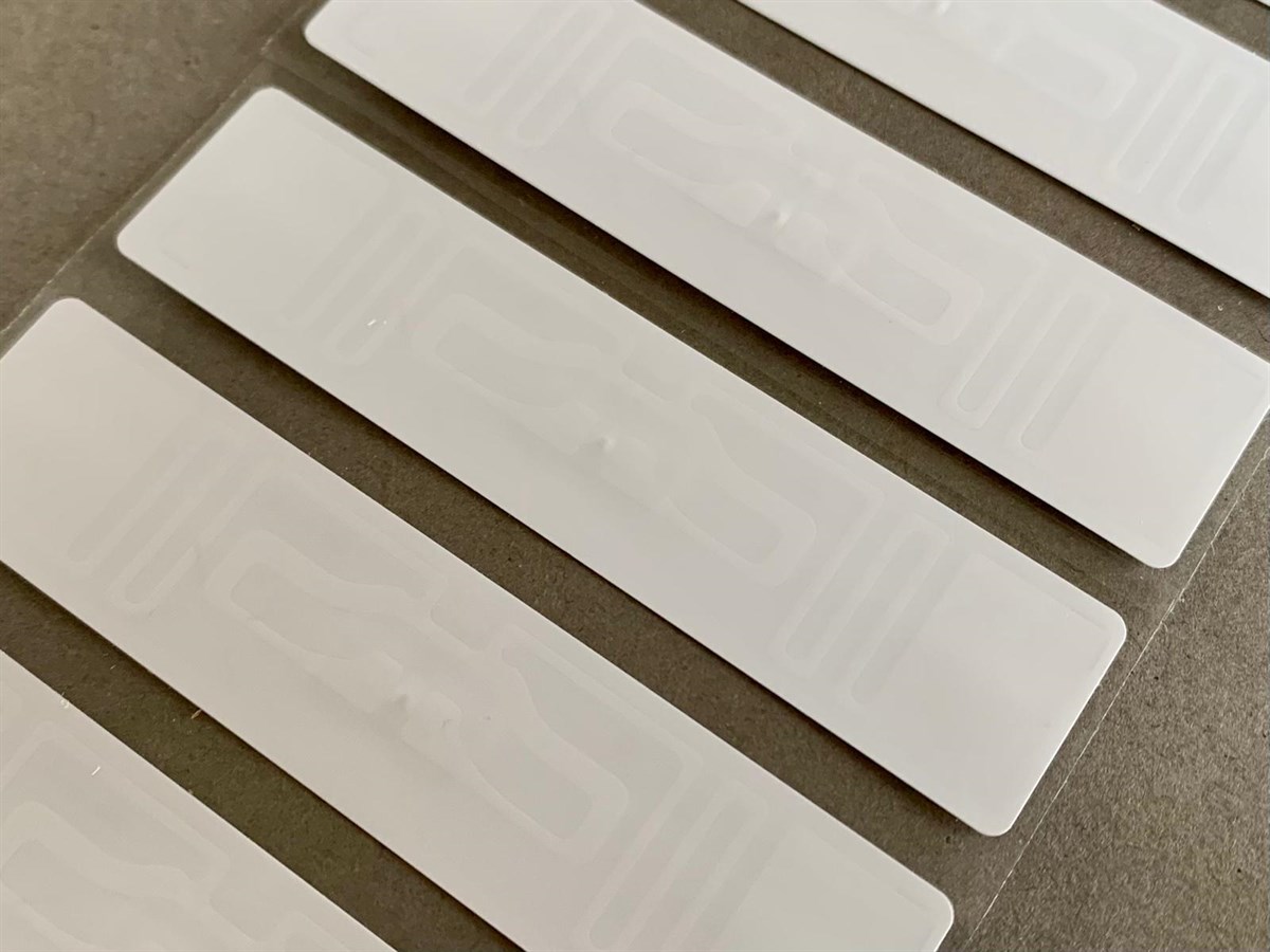 RFID Etiket: Avery Dennison AD-238u8 UHF RFID Etiket | RFIDbazaar