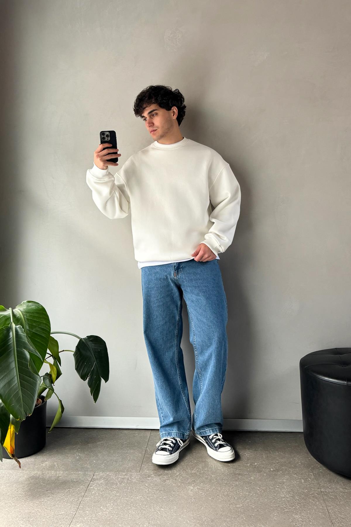 Flaw Atelier Basic Ekru Oversize Sweatshirt