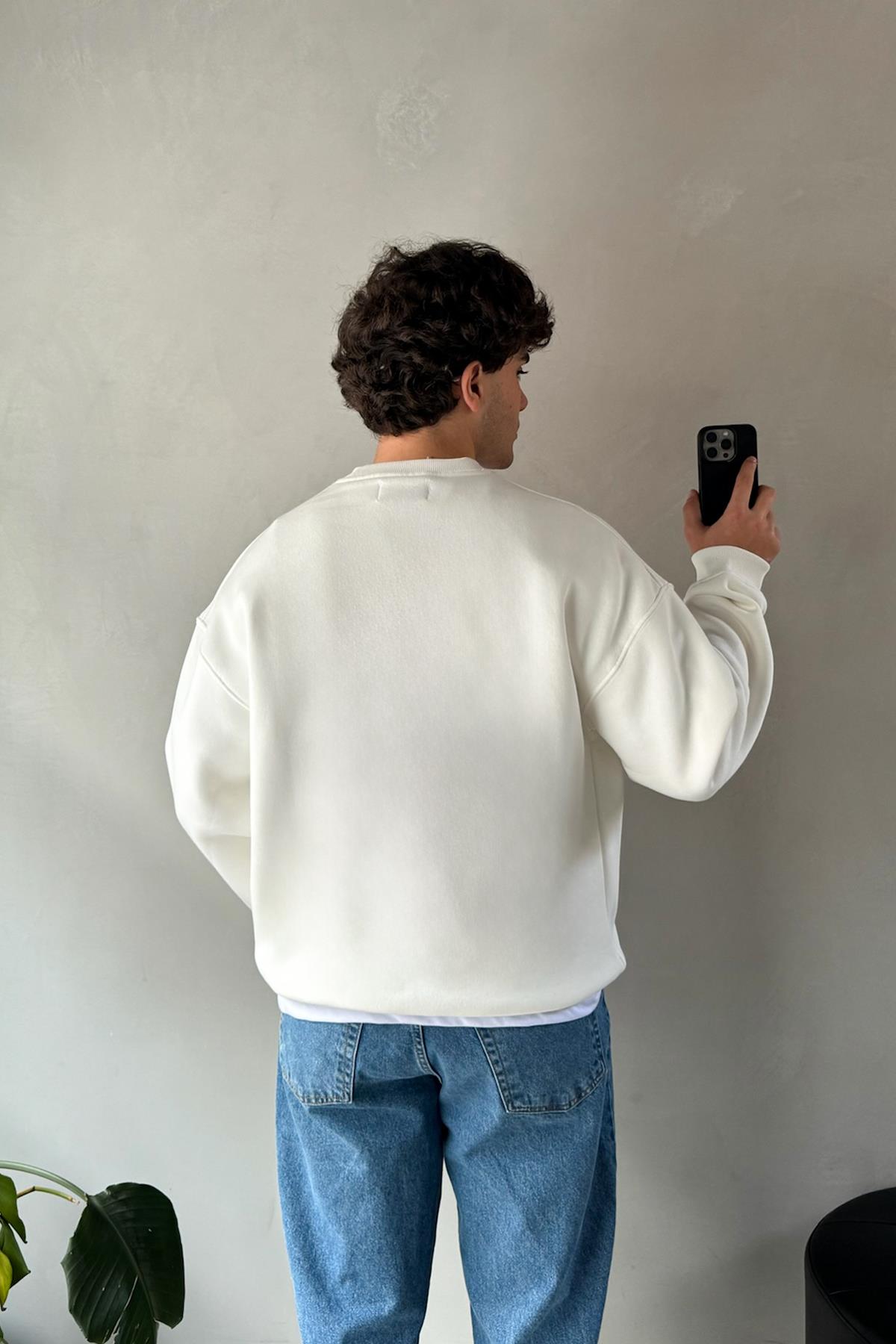 Flaw Atelier Basic Ekru Oversize Sweatshirt