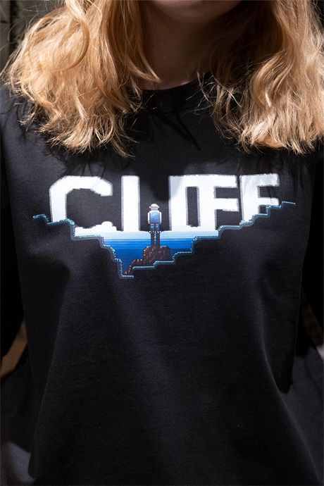 Cliff Logo No.2 Tişört - Rahat Kesim, %100 Pamuk