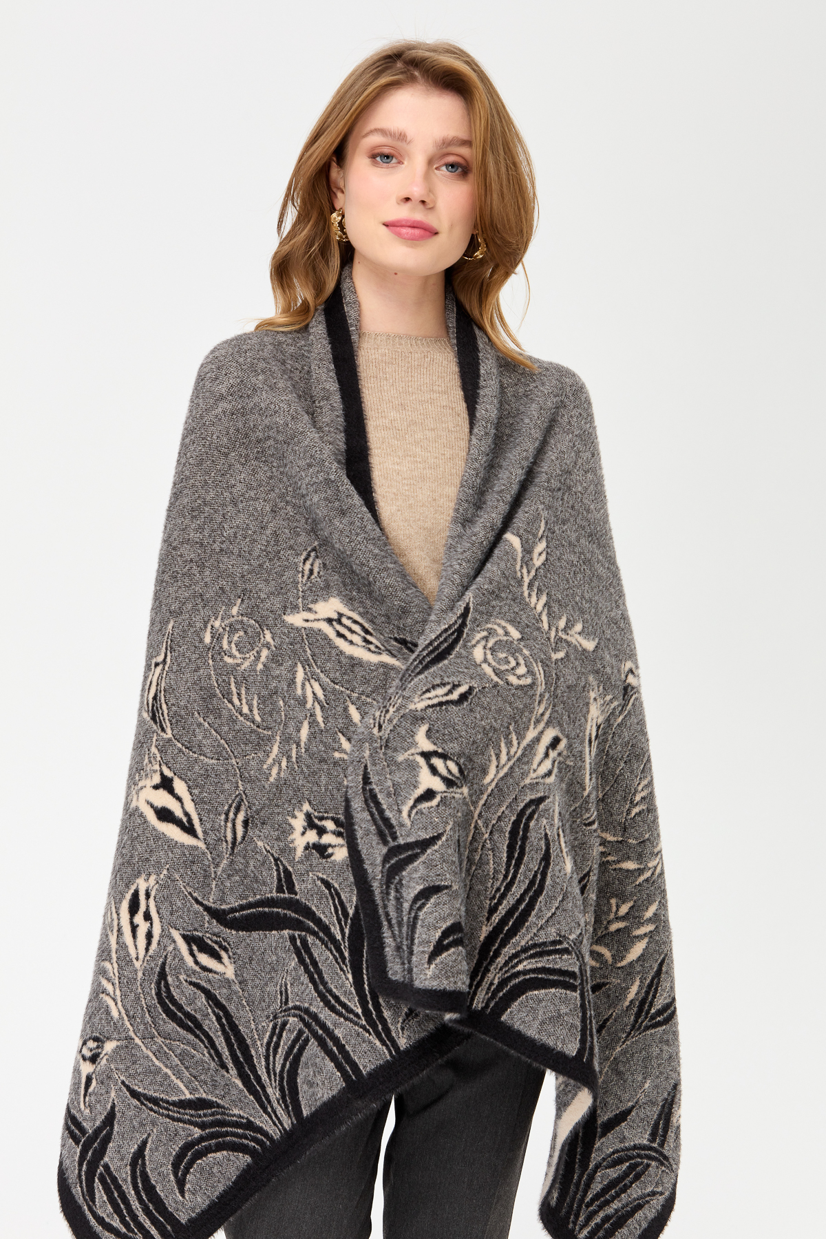 Kadın Triko Kenarı Linyum Çiçekli Afrodit Büyük Şal 01 DESEN TRİKO