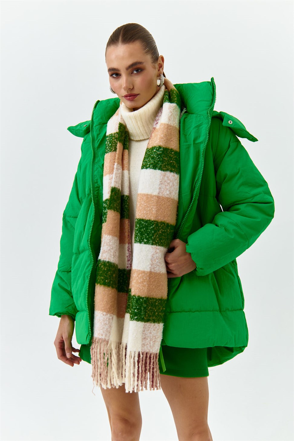 Kapüşonlu Şişme Yeşil Kadın Mont | Tuba Butik