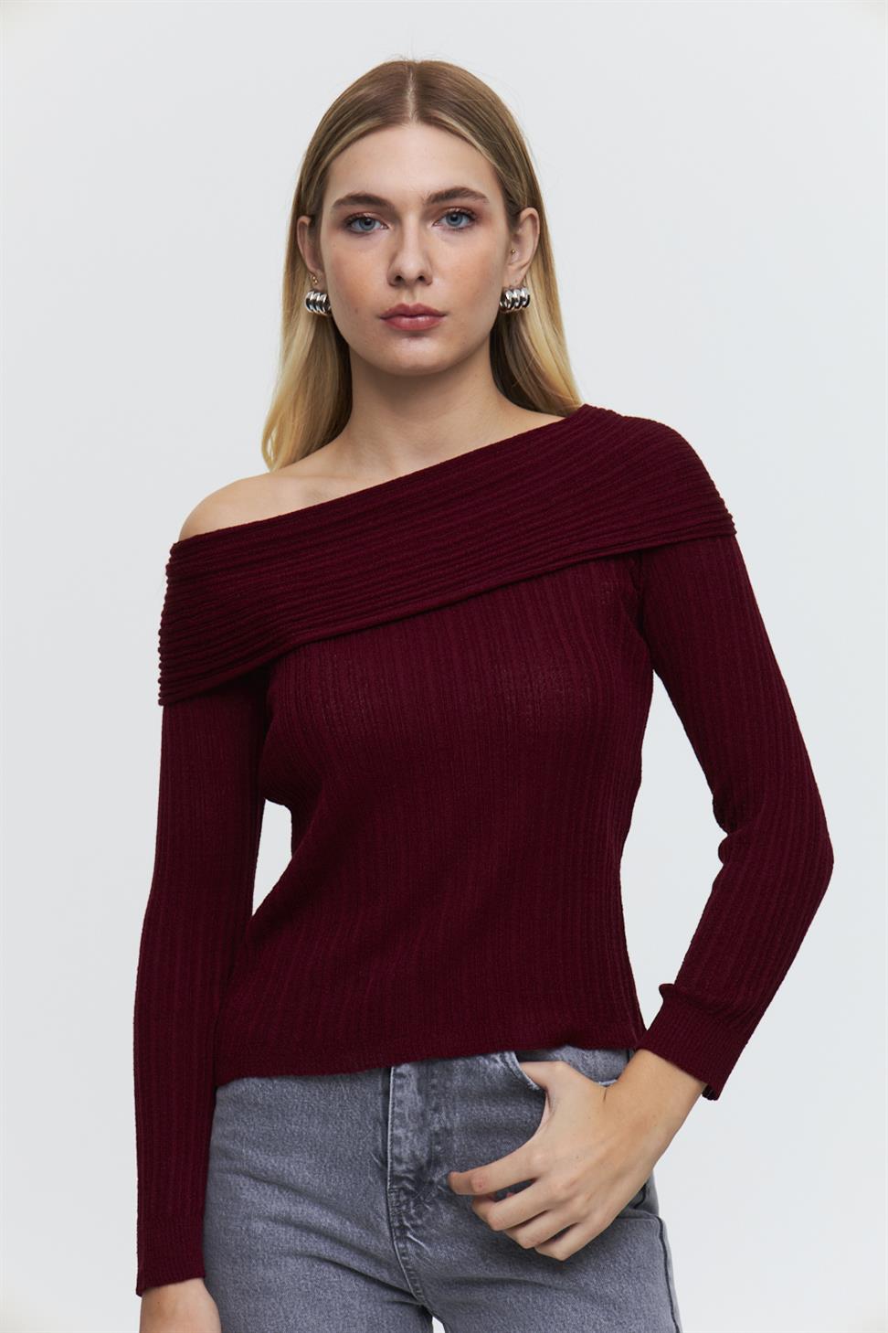 Madonna Yaka Triko İnce Bluz