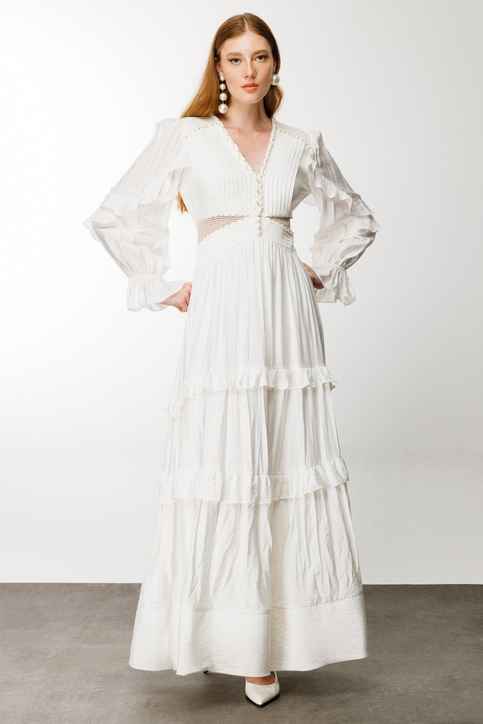 Şık Elbise Modelleri ile Tarzınızı Konuşturma Zamanı Geldi