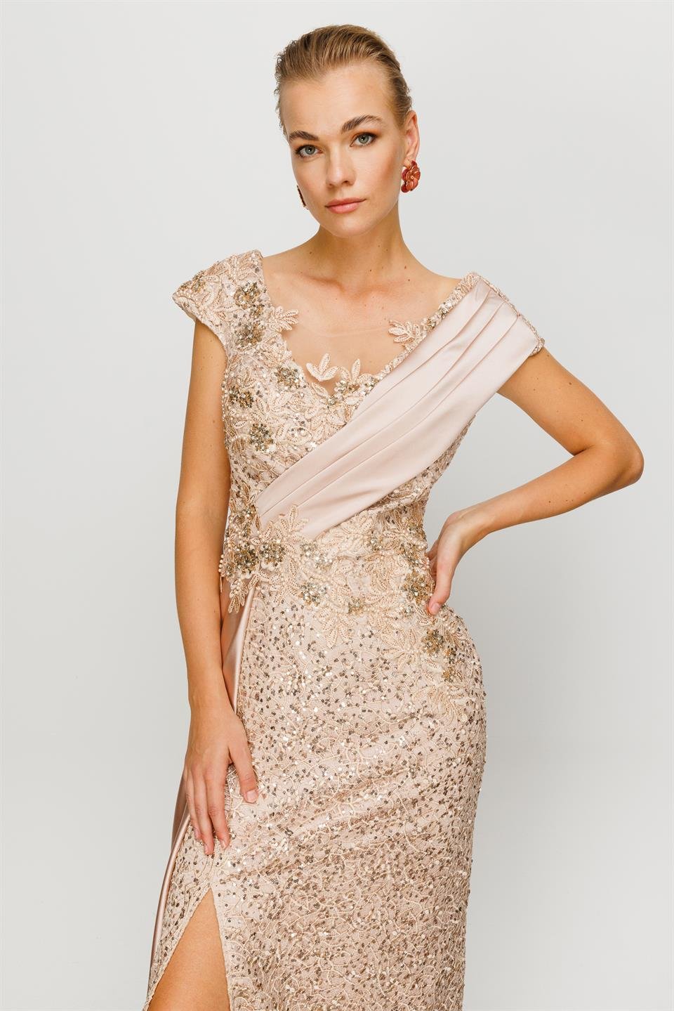 Full Taşlı Nude Rengi Gece Elbise | Nefeli Store