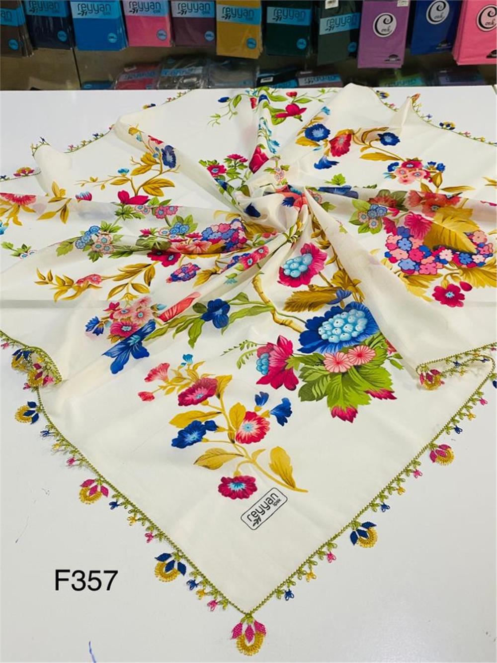 İğne Oyalı Yazma F357