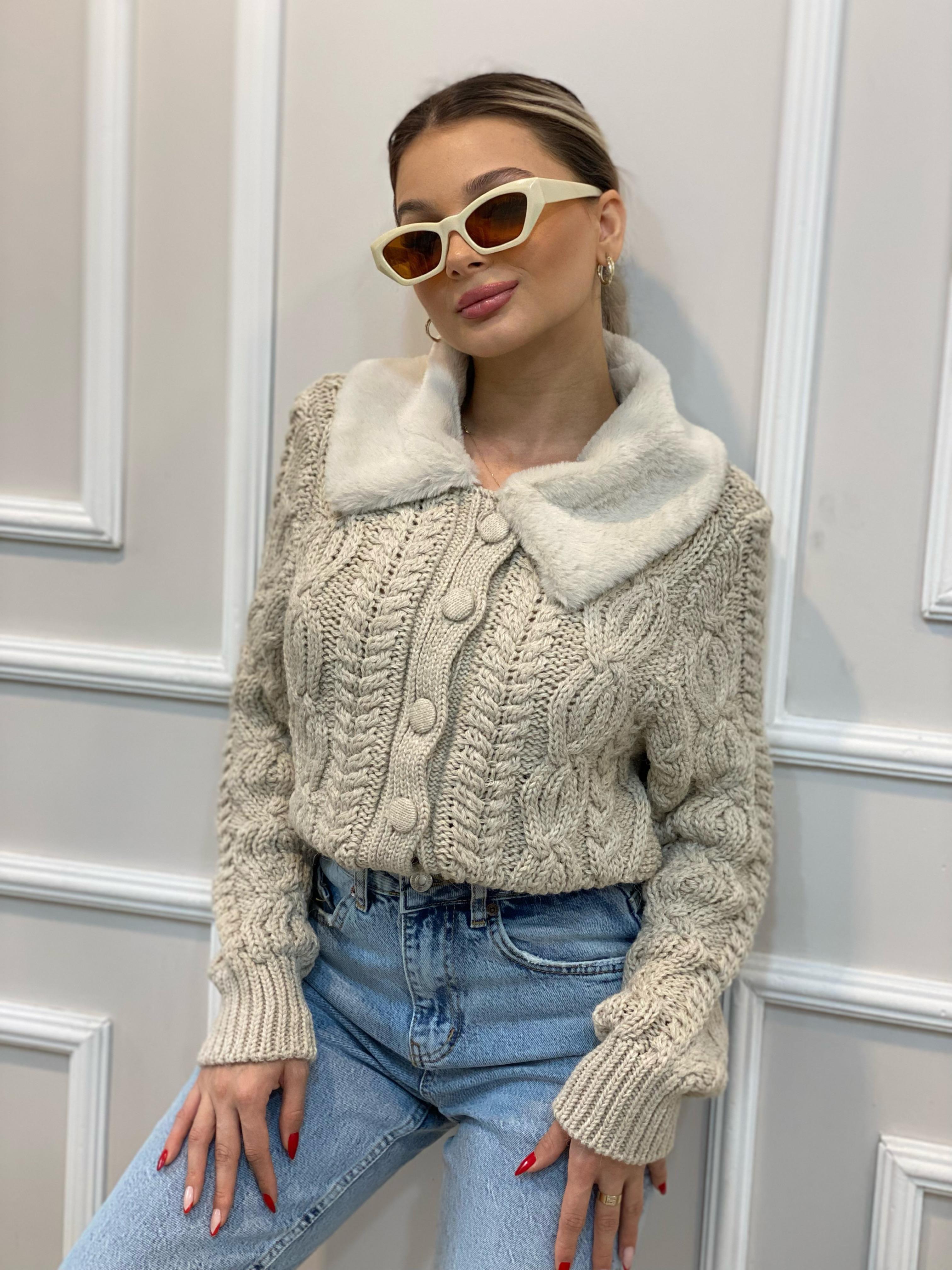 Bej Kürk Yaka Triko Hırka - Nişantaşı Butiks